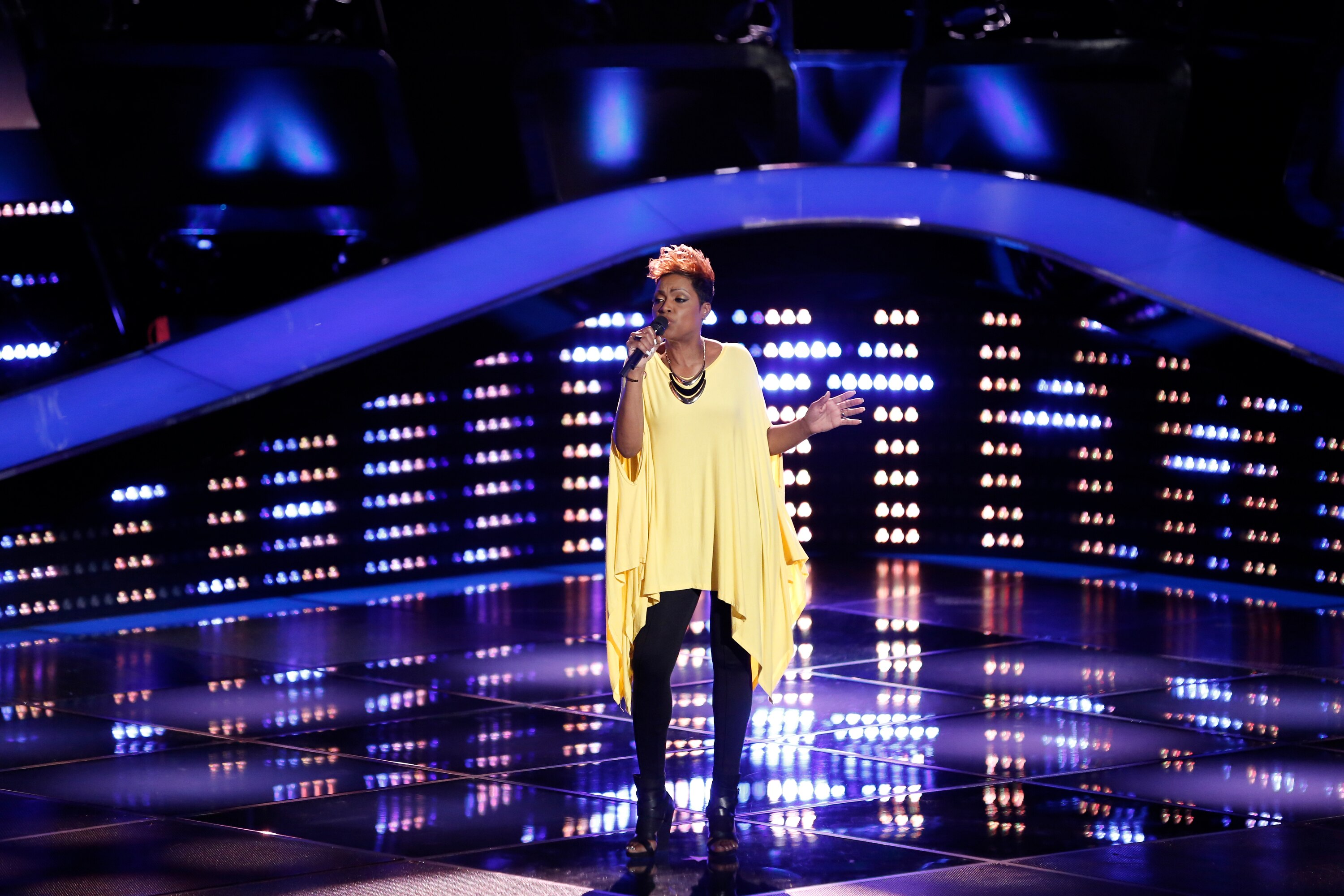 The Voice: Cassandra Robertson's Official Gallery Photo: 2497676 - NBC.com