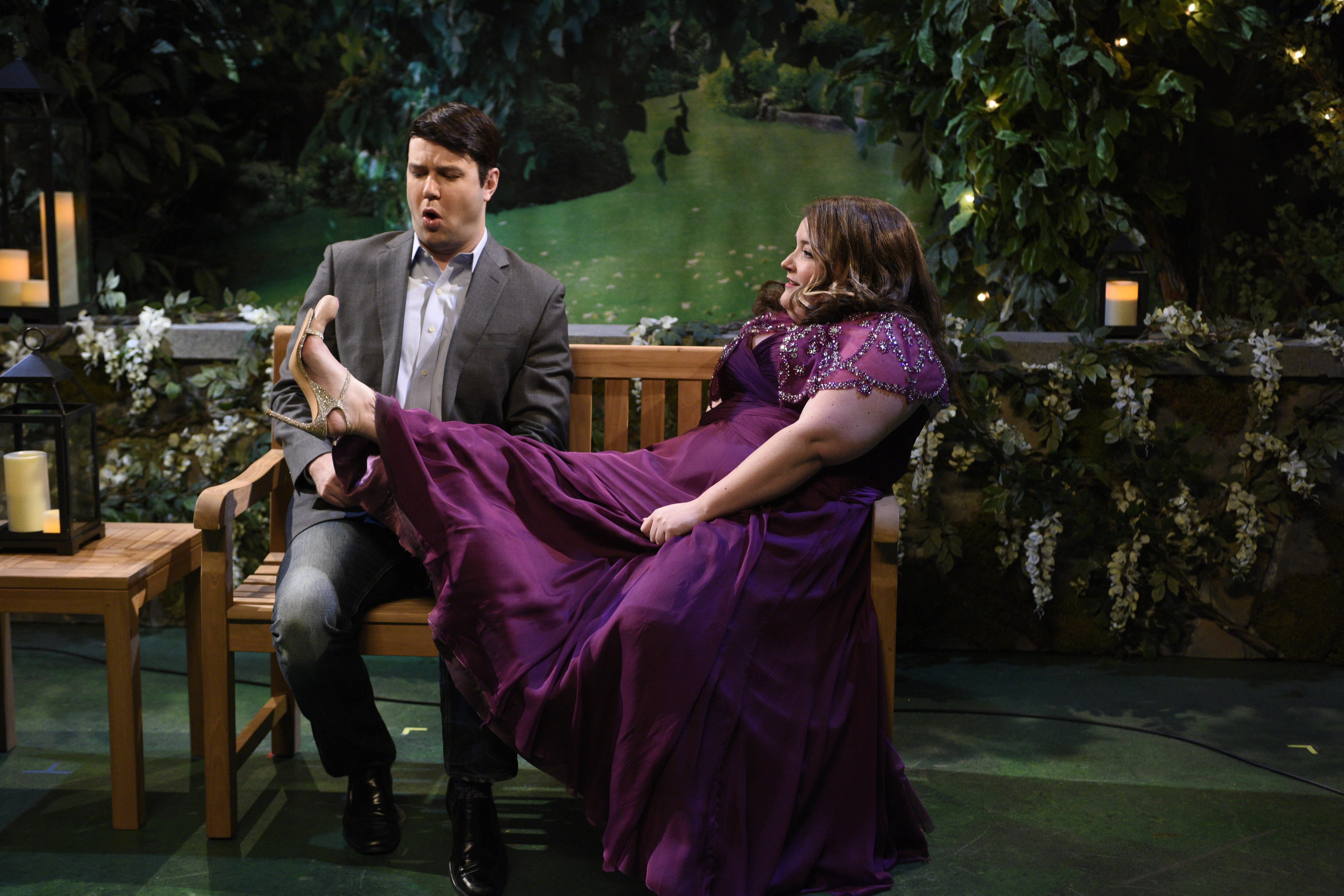 Saturday Night Live: From the Set: Ronda Rousey and Selena Gomez Photo ...