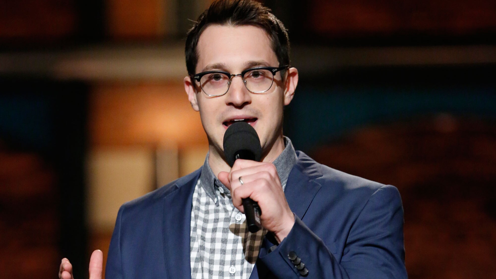 Watch Late Night with Seth Meyers Highlight: Dan Levy Stand-Up ...