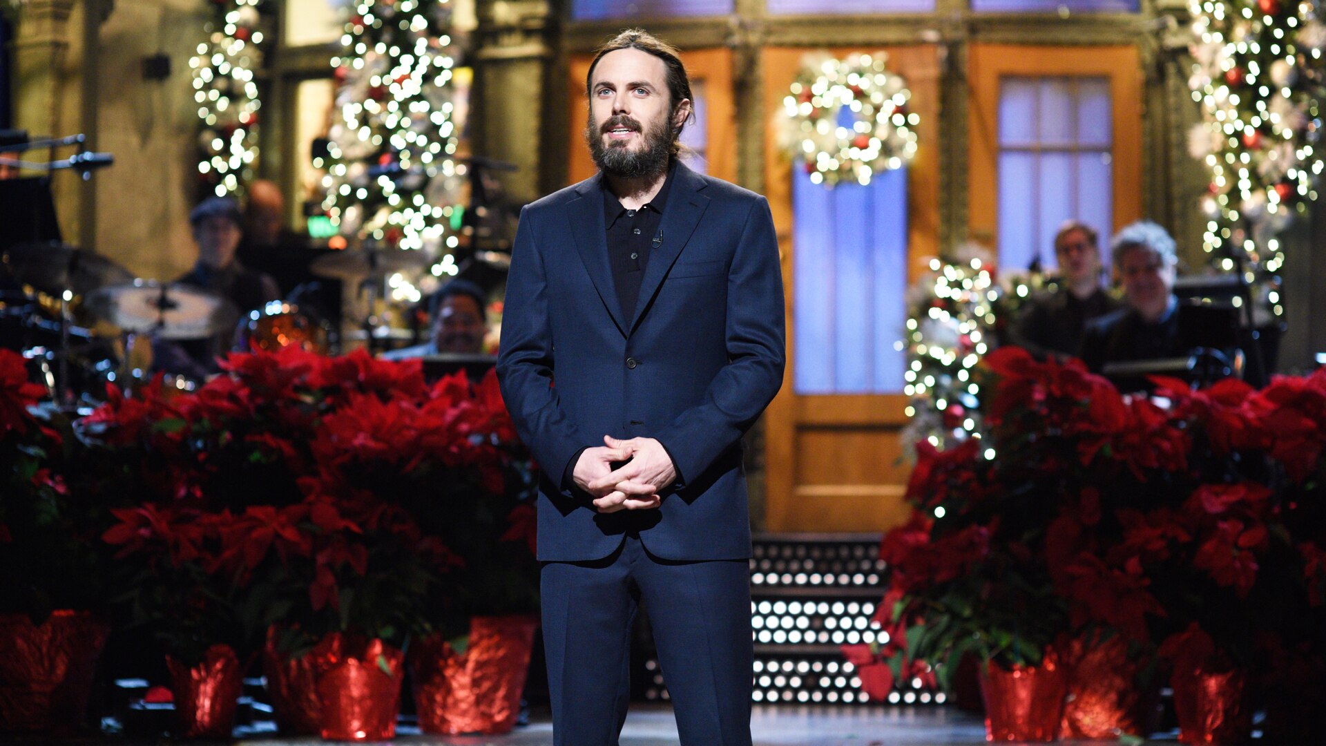 Watch Saturday Night Live Highlight: Casey Affleck Christmas Monologue ...