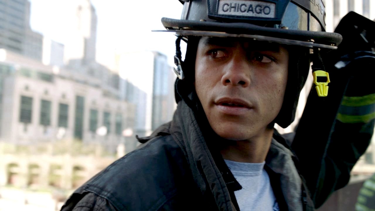 Watch Chicago Fire Web Exclusive: Heroic Moments - NBC.com
