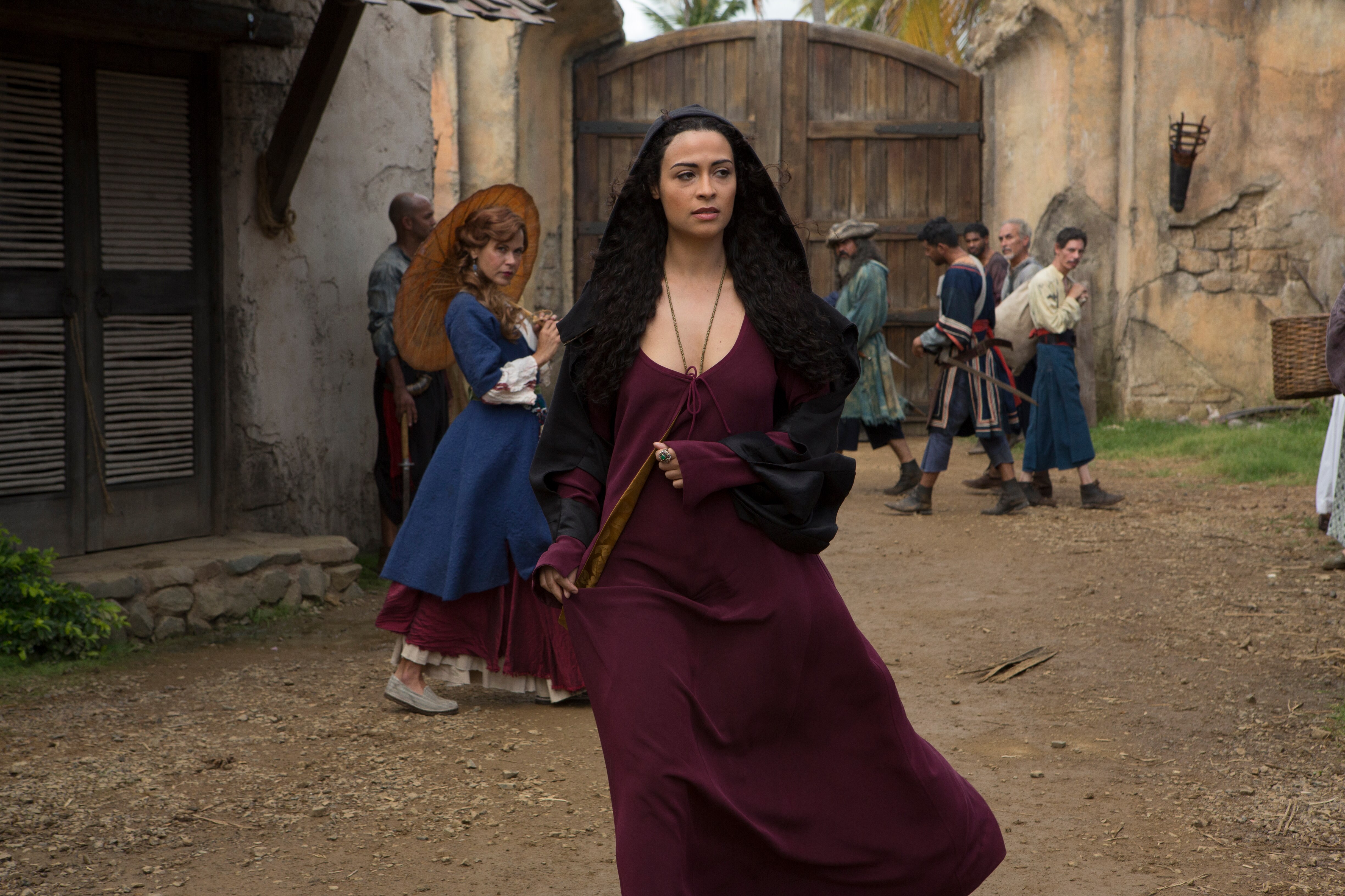 Crossbones: The Return Photo: 1777141 - NBC.com