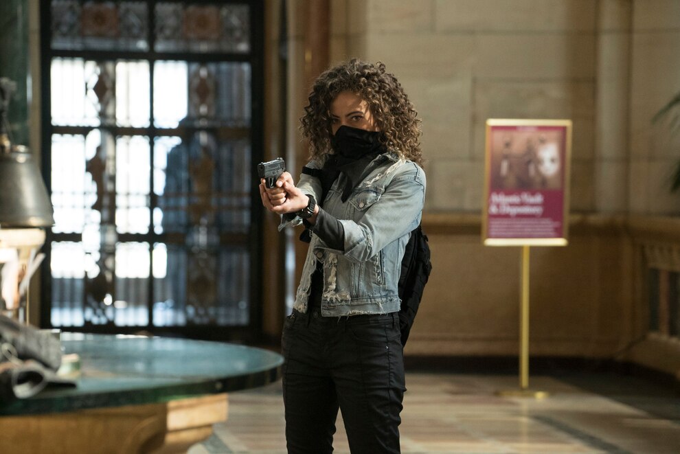 The Blacklist: Alexander Kirk Photo: 2851106 - NBC.com