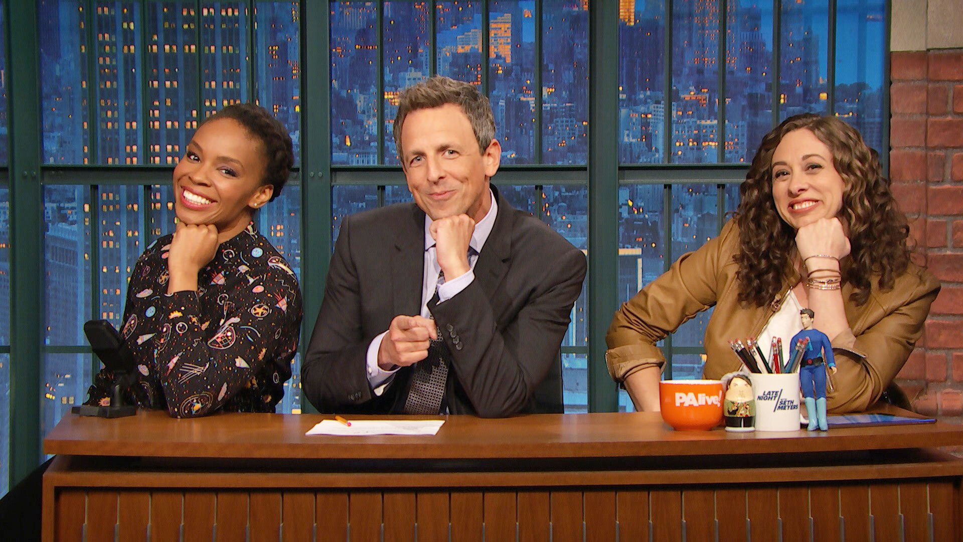 Watch Late Night With Seth Meyers Highlight Jokes Seth Cant Tell