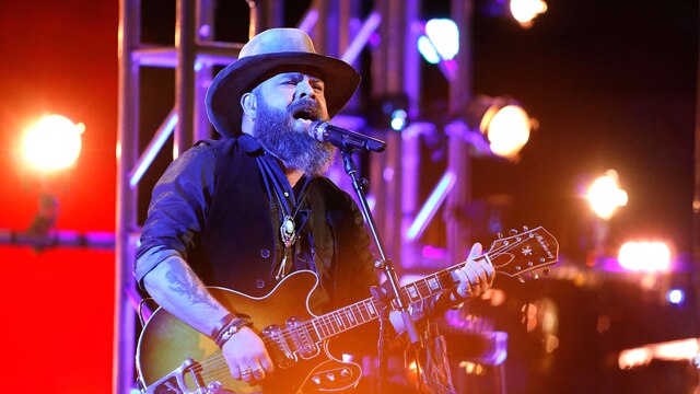 Watch The Voice Highlight: Adam Cunningham: "Maybe It Was Memphis ...