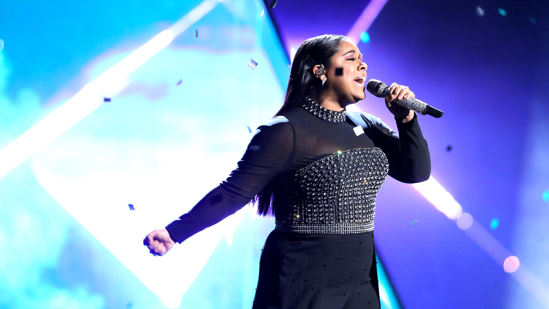 Watch The Voice Highlight: Brooke Simpson: "Amazing Grace" - NBC.com