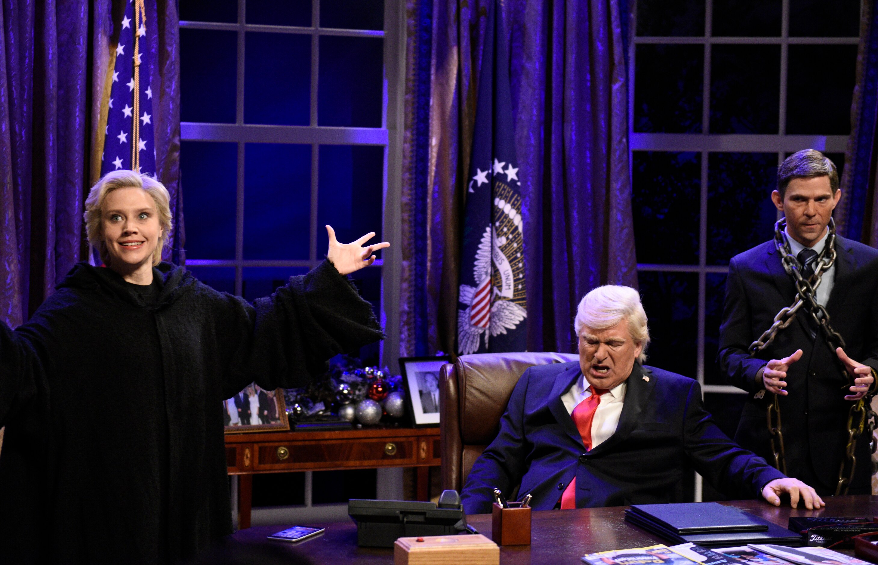 Saturday Night Live: From the Set: Saoirse Ronan and U2 Photo: 3040947 ...