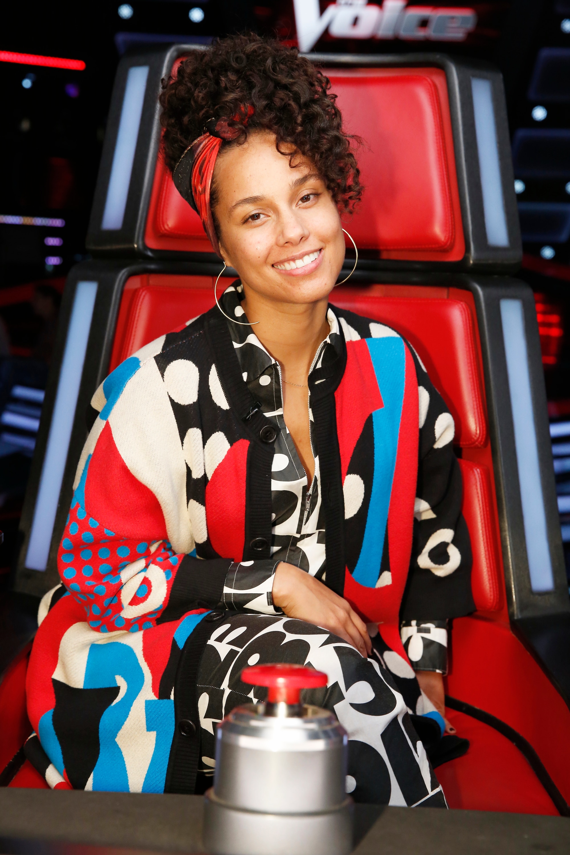 The Voice: Behind the Scenes: Blind Auditions Premiere, Night 1 Photo ...