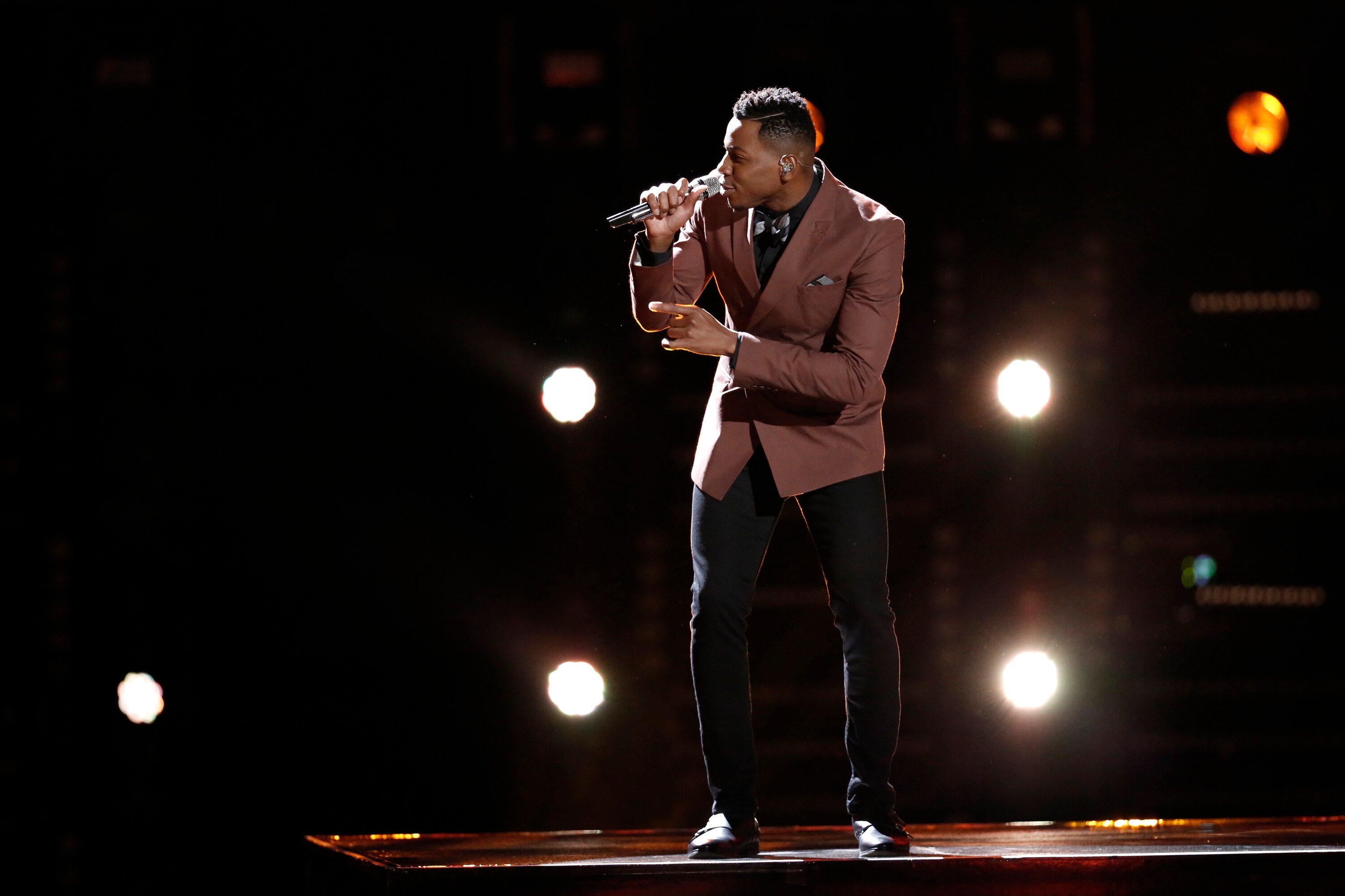 The Voice: Live Top 12 Performances Photo: 3002150 - NBC.com