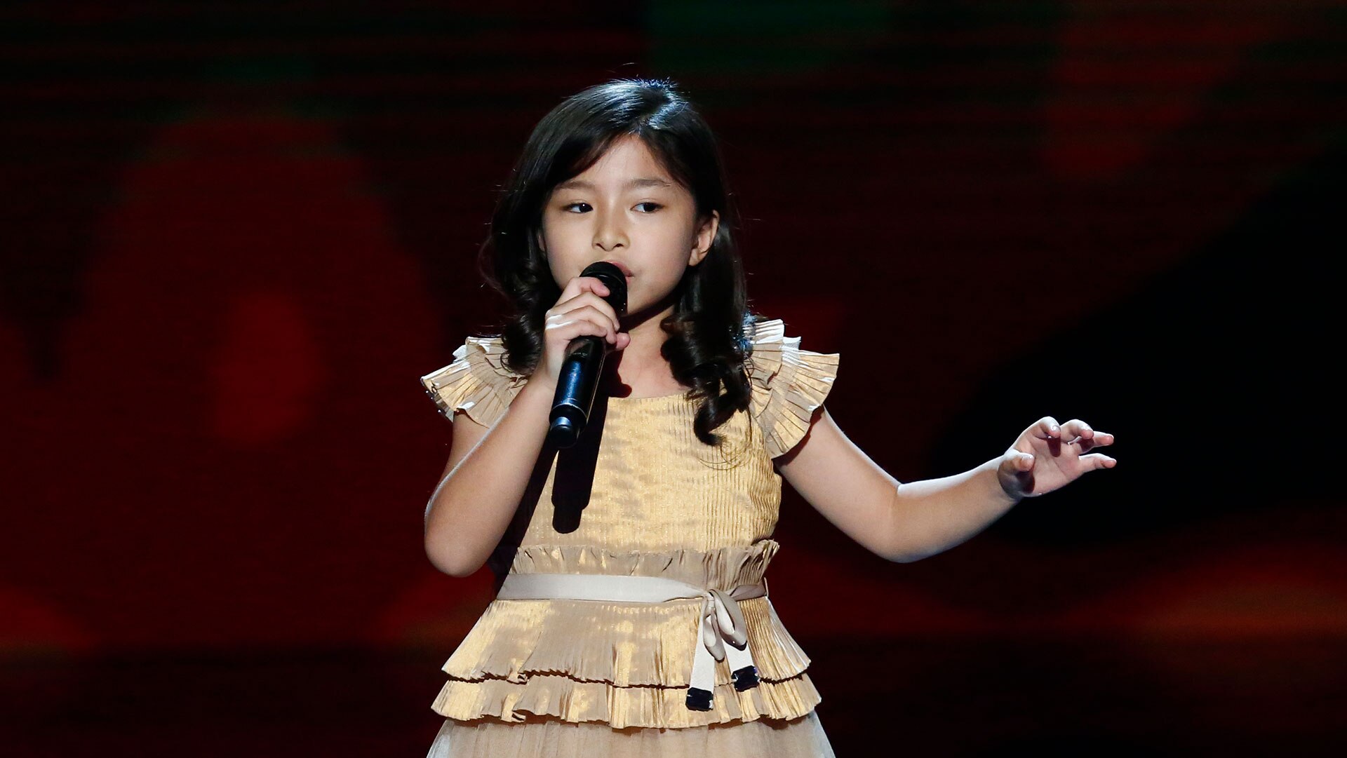 Watch America's Got Talent Highlight: Celine Tam, Judge Cuts 3 - NBC.com