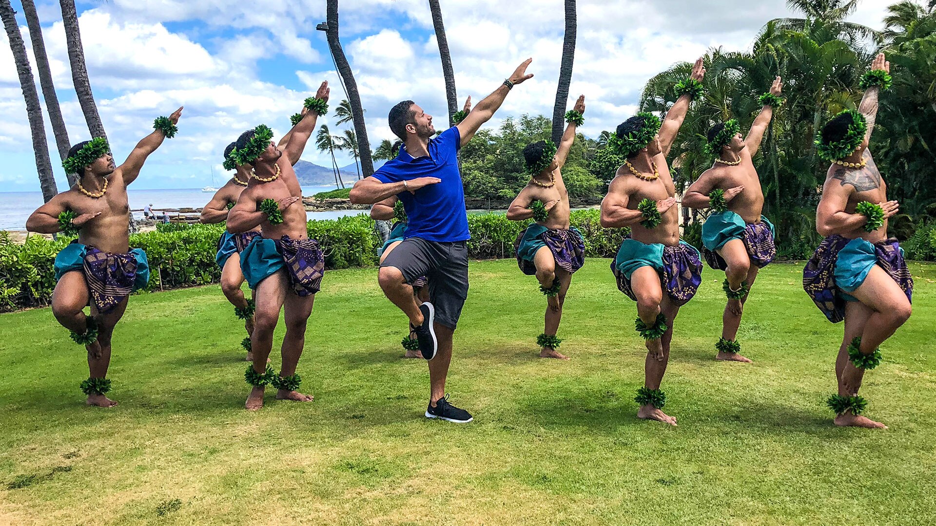 Watch The Voyager with Josh Garcia Episode: Aloha Spirit - NBC.com