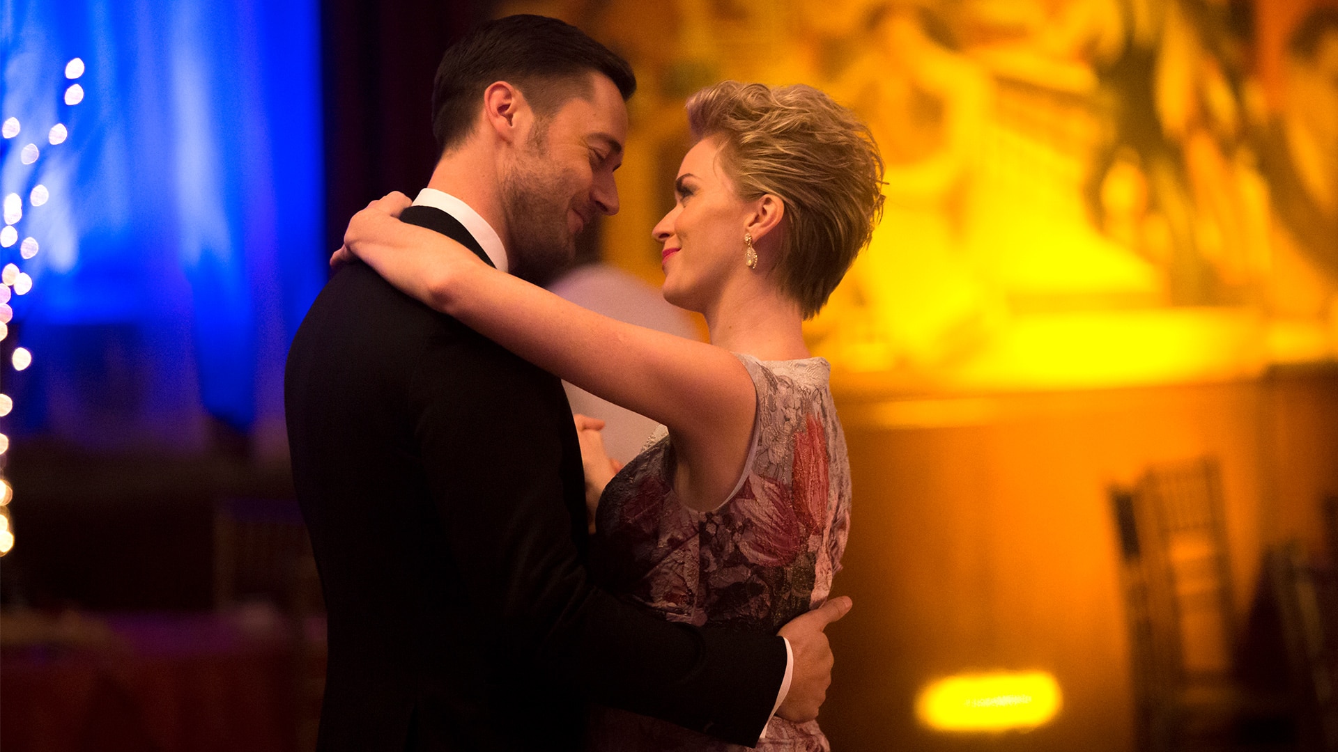 Watch New Amsterdam Highlight: Max Tells Georgia He Has Cancer - NBC.com