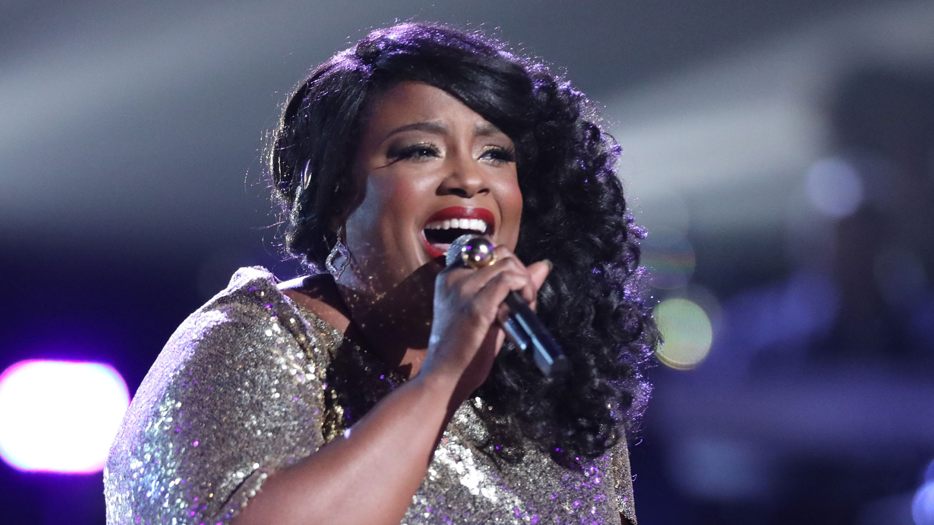 Watch The Voice Highlight: Tish Haynes Keys: "At Last" - NBC.com