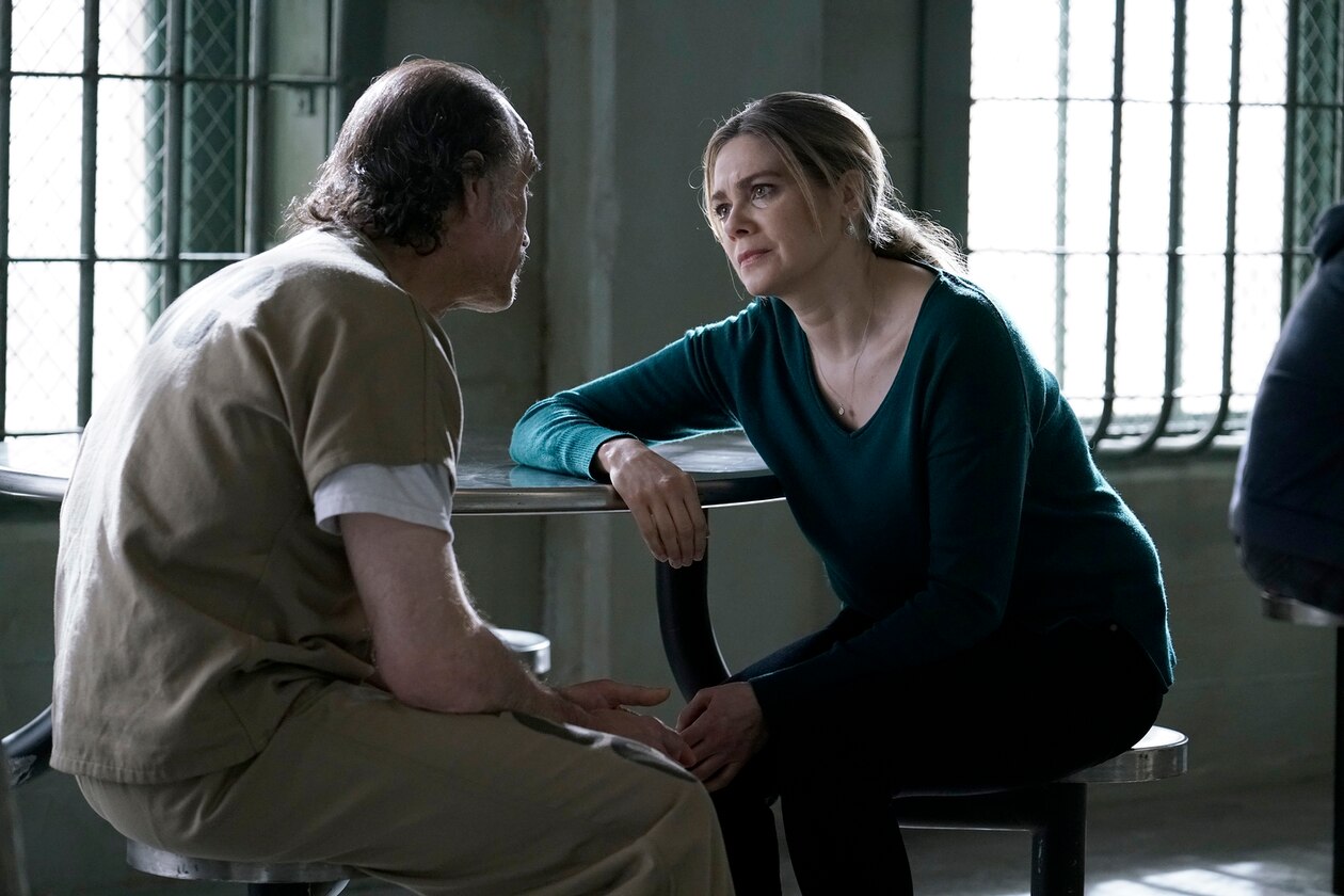 Chicago P.D.: Allegiance Photo: 3065225 - NBC.com