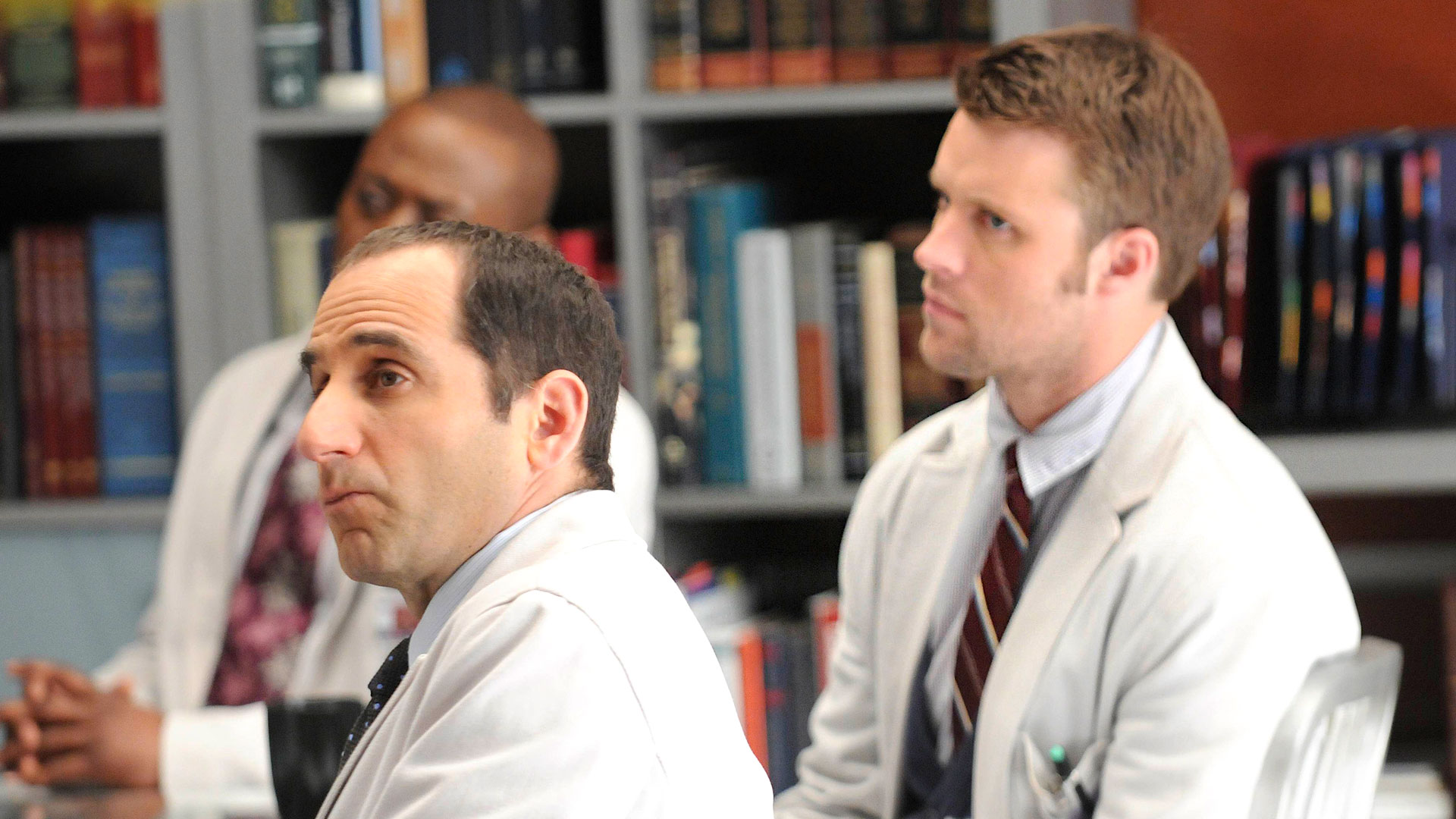 Watch House Episode: Knight Fall - NBC.com