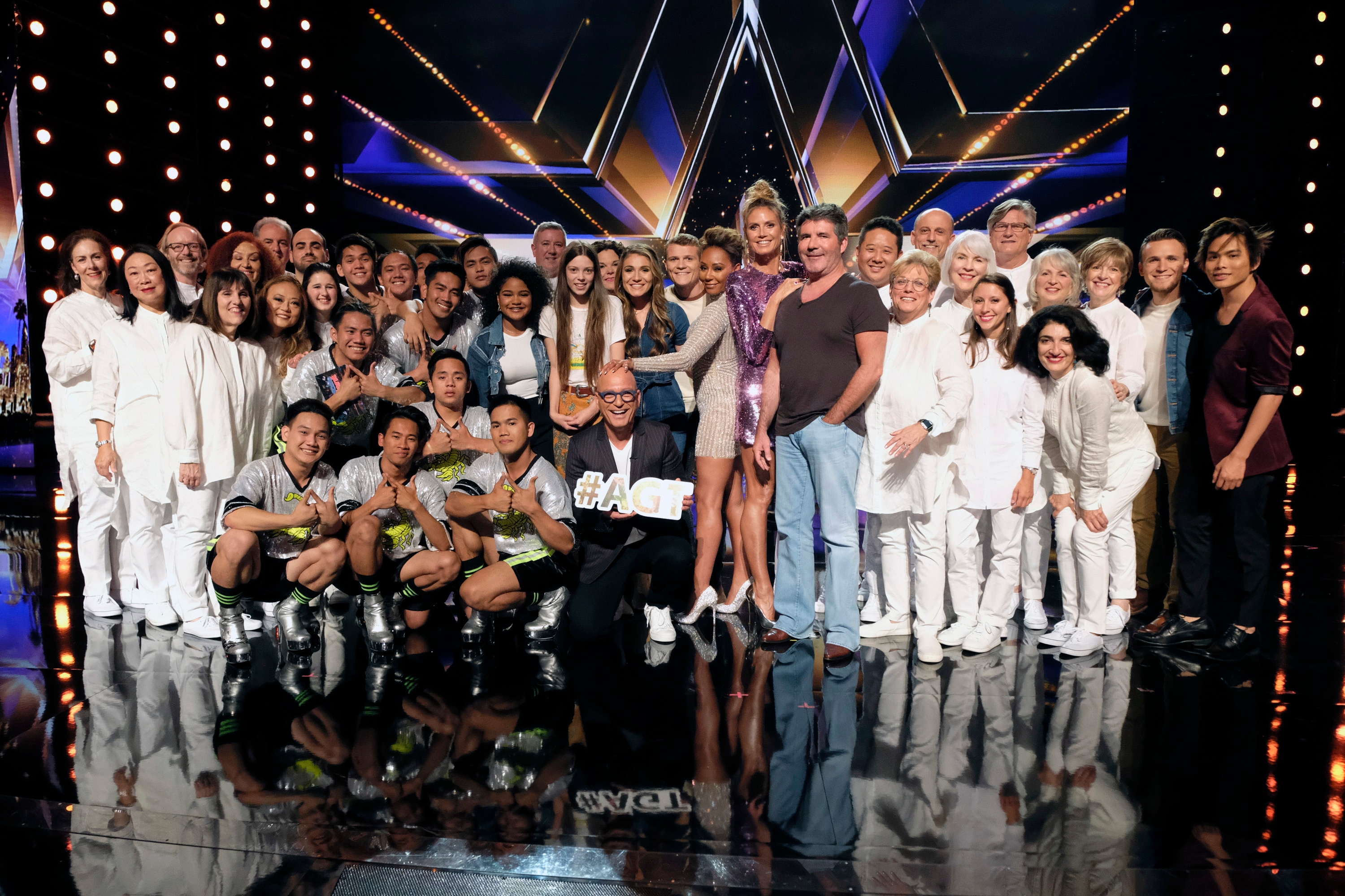 America's Got Talent: Behind the Scenes: Live Results 1 Photo: 3083450 ...