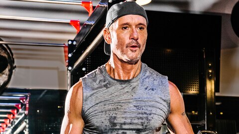 Watch Access Hollywood Interview: Tim McGraw Shows Off Bulging Biceps ...