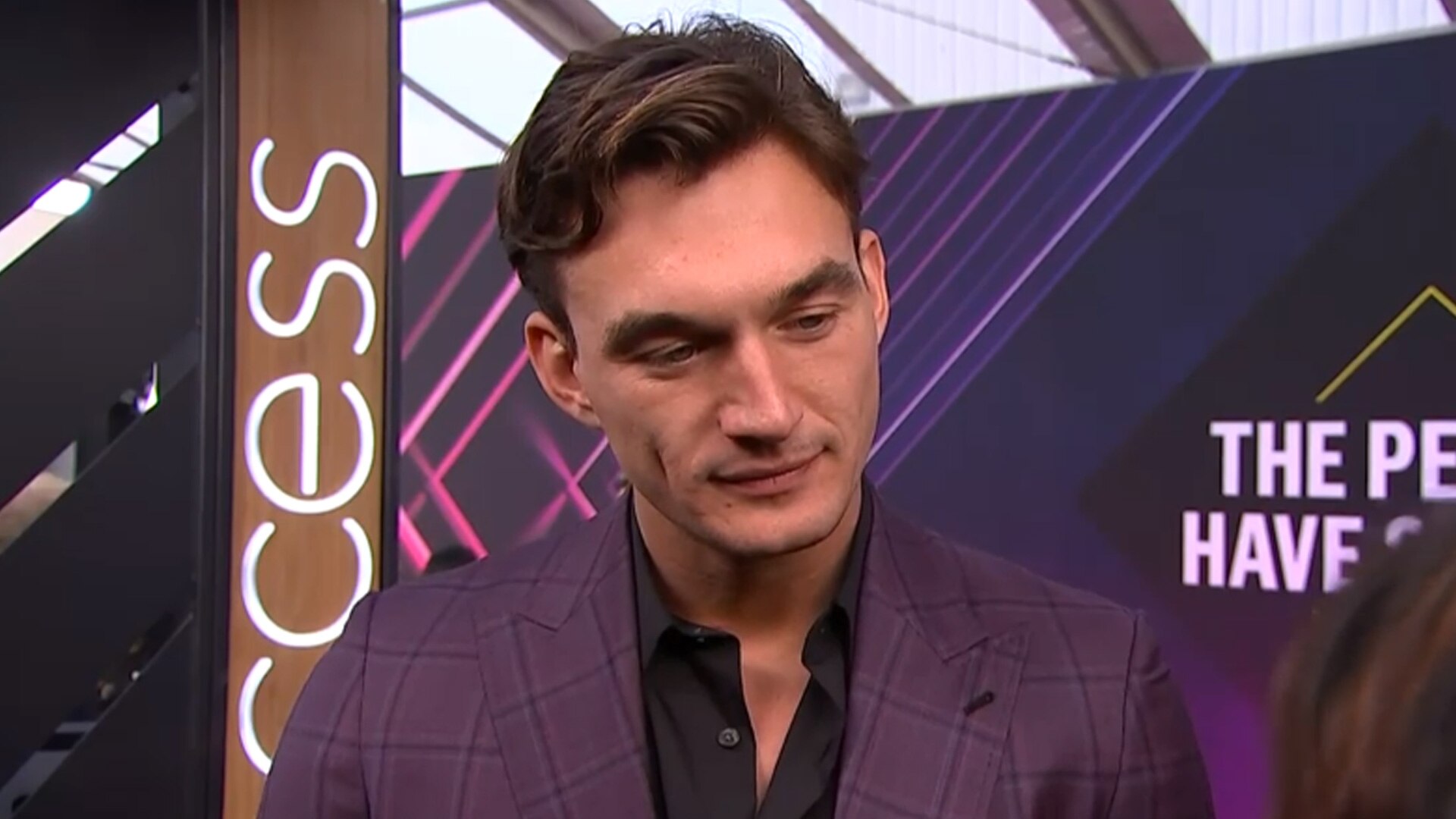 Watch Access Hollywood Interview: Tyler Cameron Has An Interesting ...