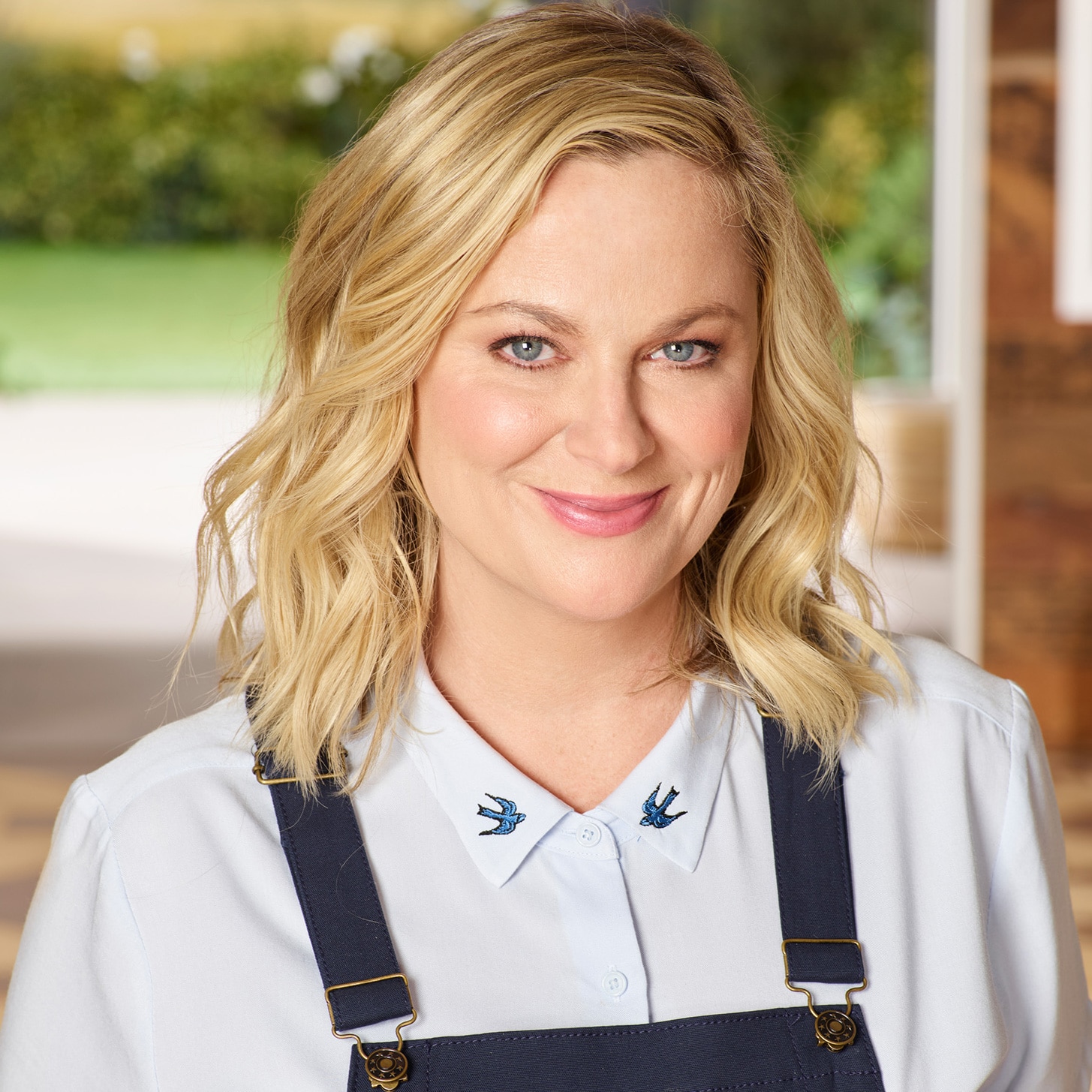 Amy Poehler Making It Host