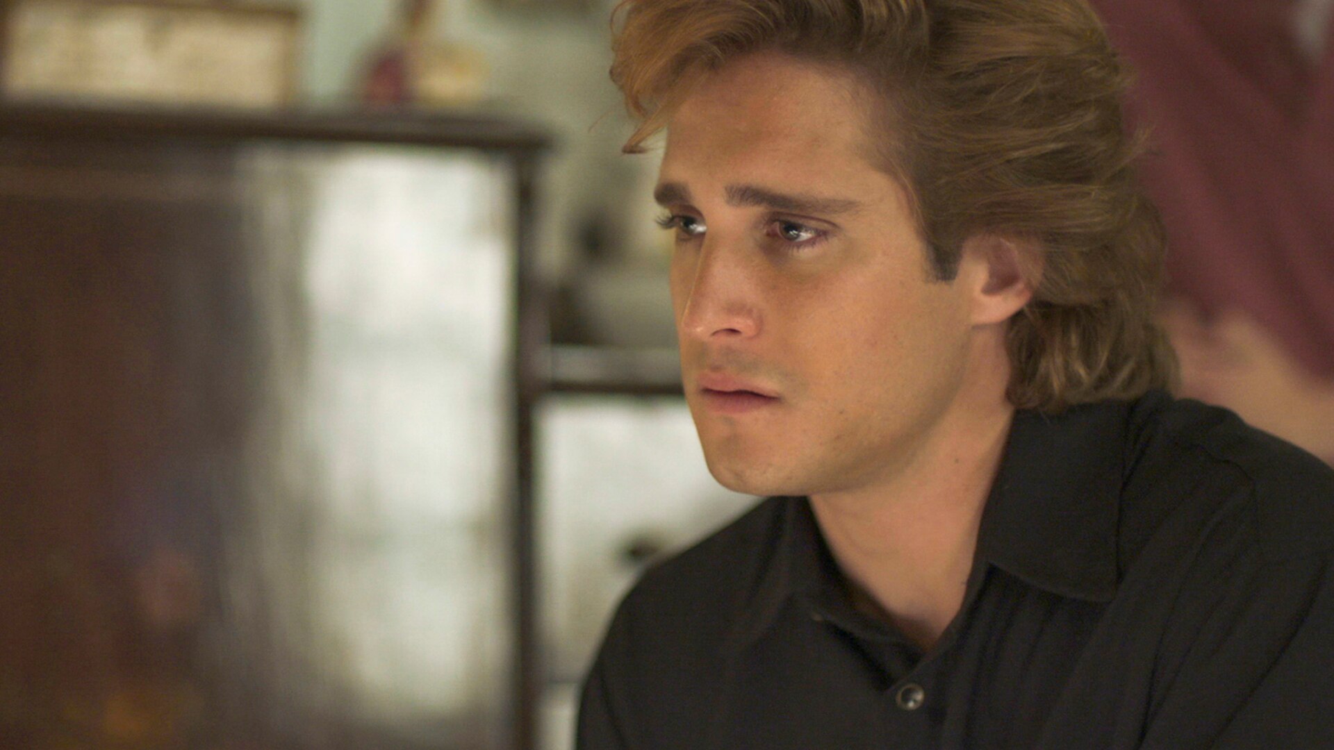 Watch Luis Miguel, La Serie Episode: Luis Miguel abre los ojos - NBC.com