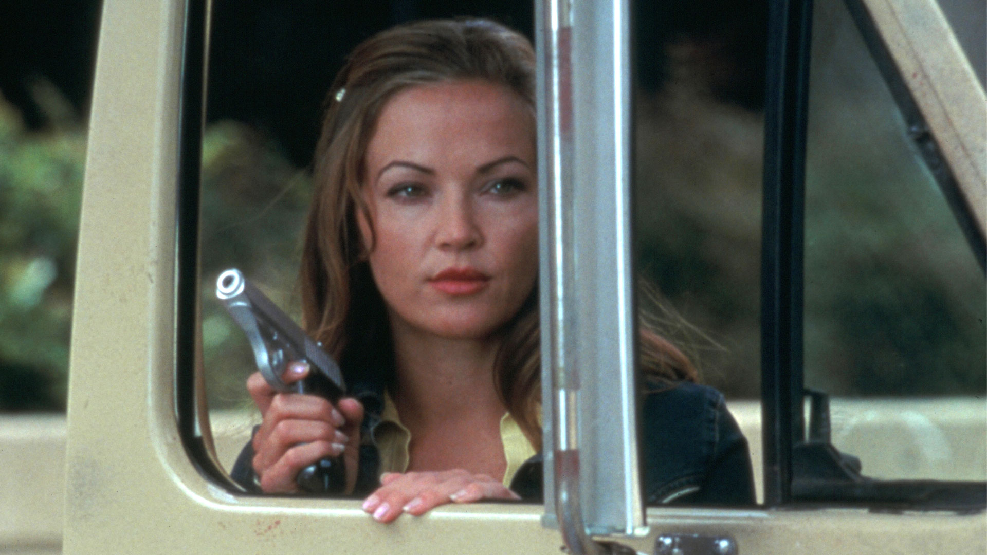 Watch The Invisible Man Episode: Flash to Bang - NBC.com