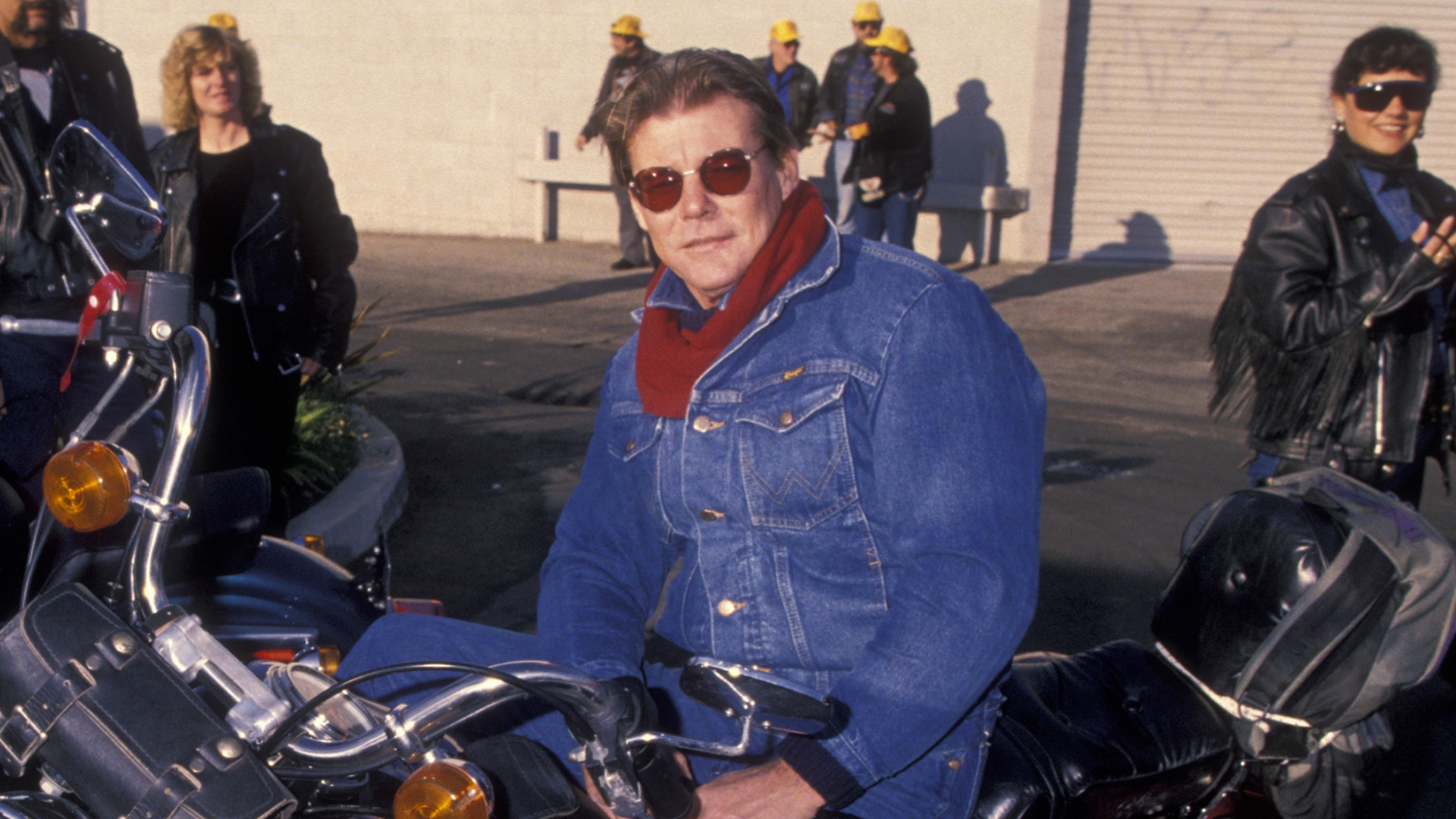 Watch Access Hollywood Interview: 'Airwolf's' Jan-Michael Vincent Dead ...