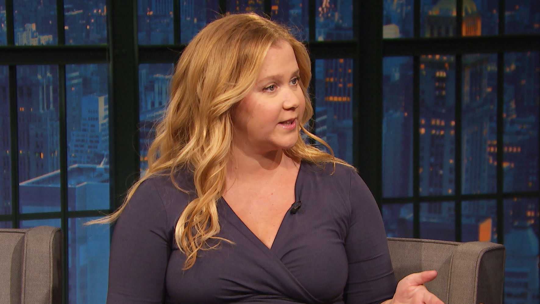 Watch Late Night with Seth Meyers Interview: Amy Schumer Talks About ...
