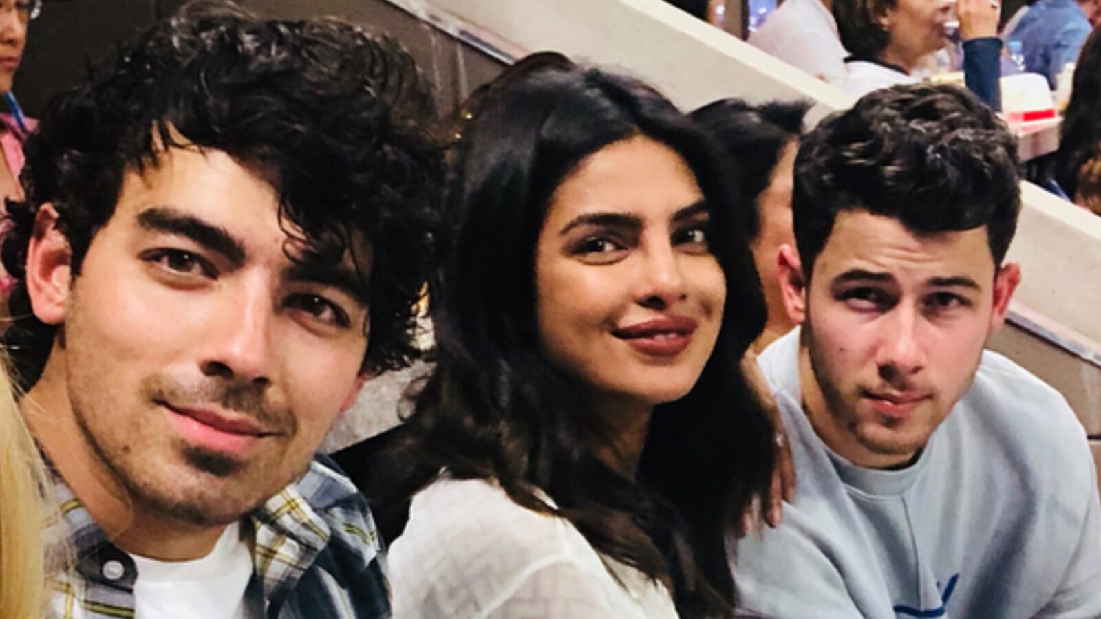 Watch Access Hollywood Interview: Joe Jonas & Priyanka Chopra Throw ... Watch Access Hollywood Interview: Joe Jonas & Priyanka Chopra Throw ...