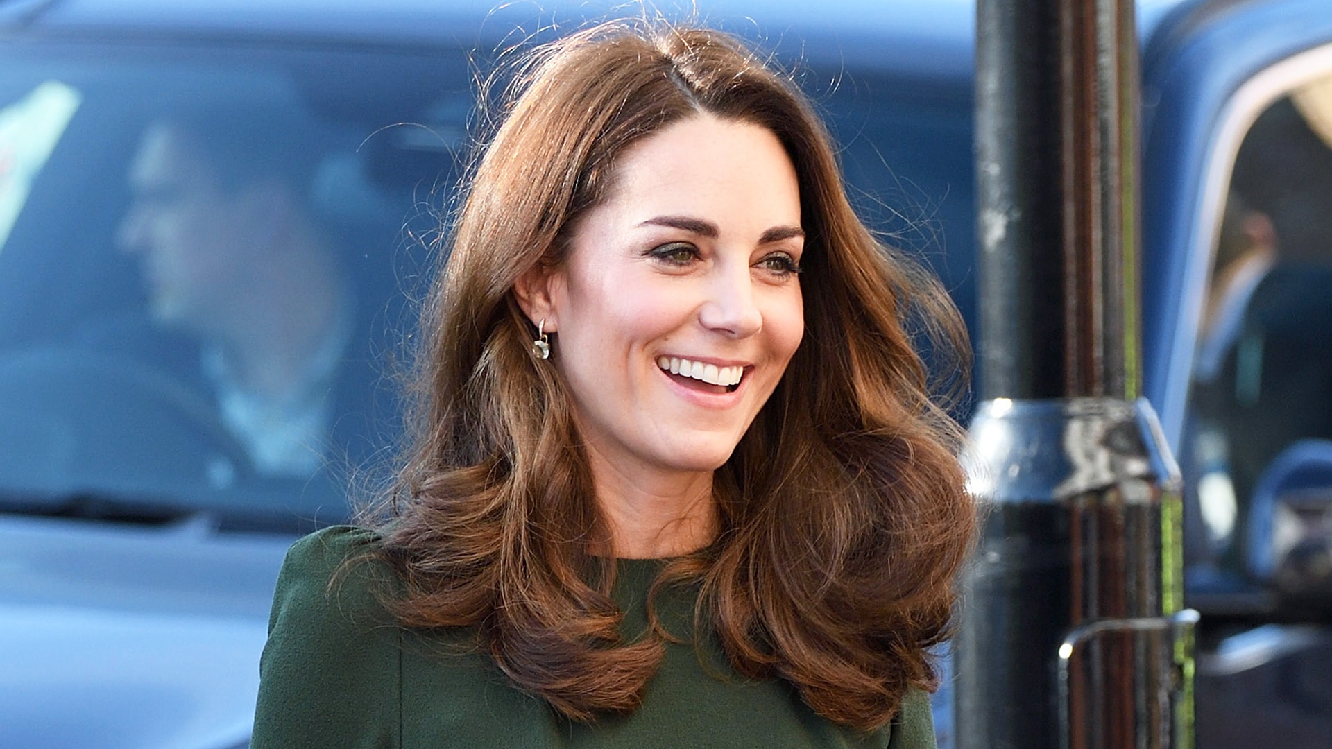 Watch Access Hollywood Interview: Kate Middleton Gives Sneak Peek At ...