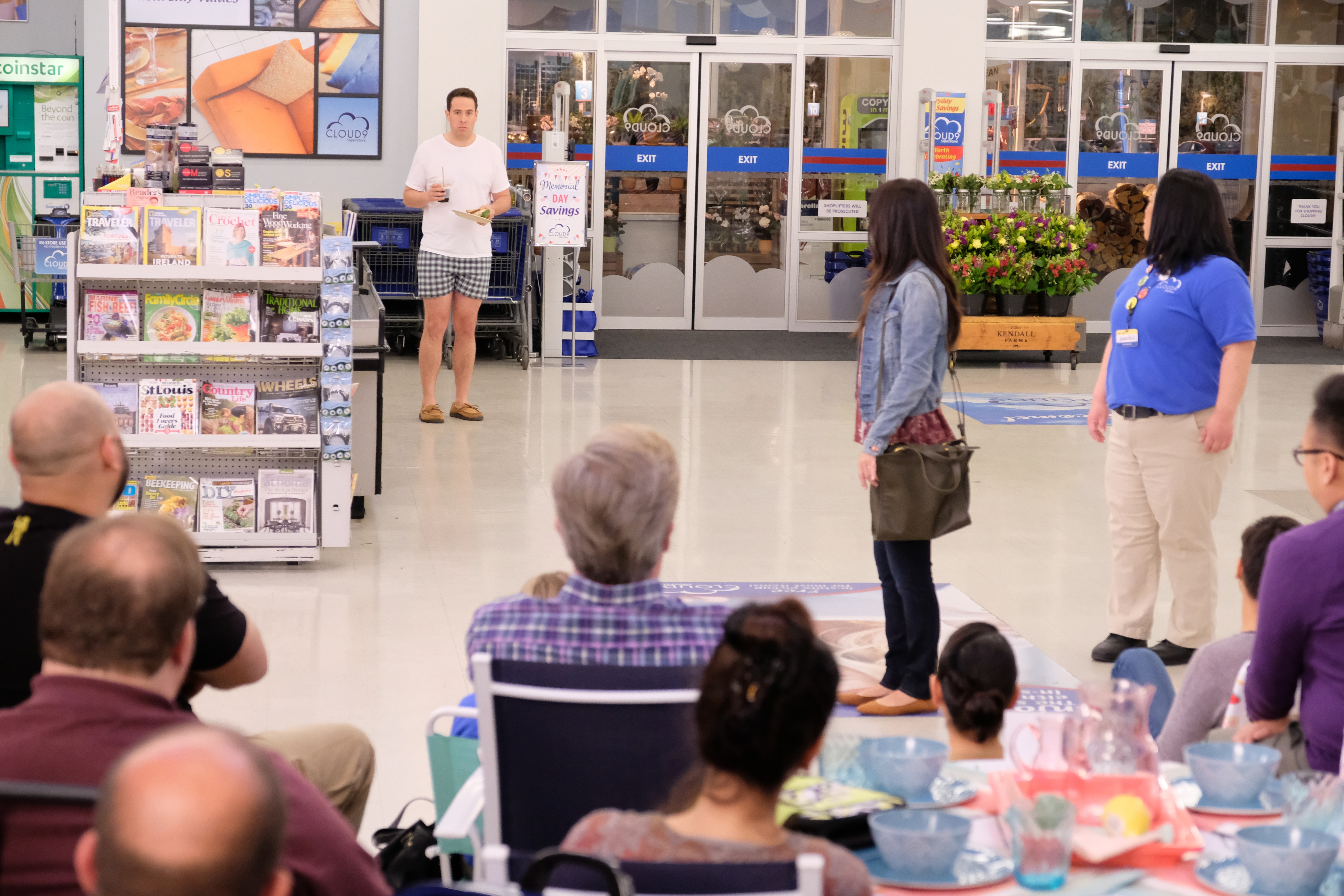 Superstore: Sandra's Fight Photo: 3188940 - NBC.com