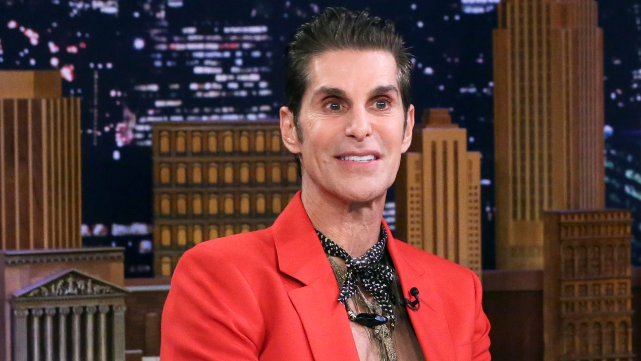 Watch The Tonight Show Starring Jimmy Fallon Interview: Perry Farrell ...
