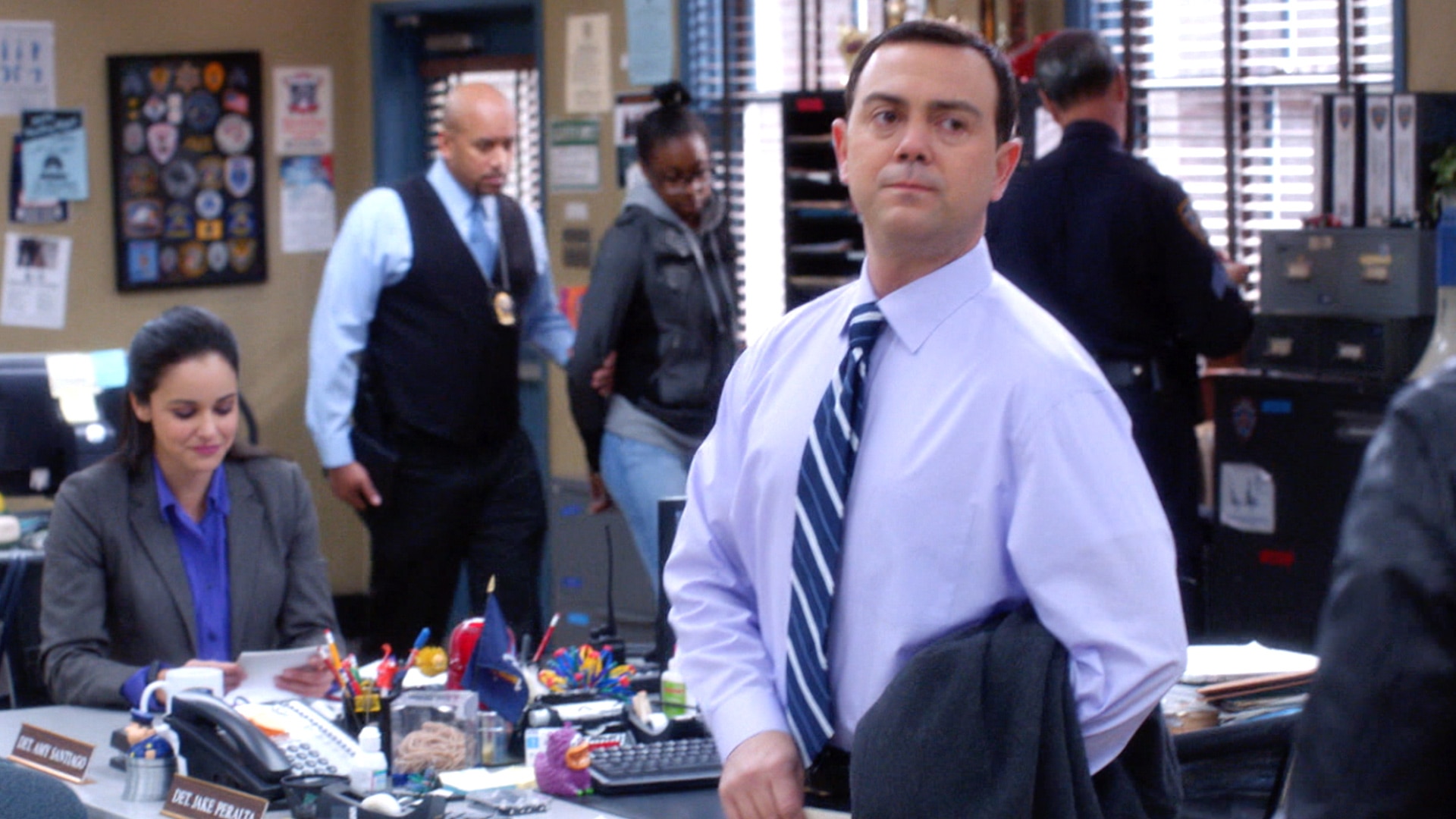 Watch Brooklyn Nine-Nine Highlight: Cold Open: Boyle Gives Everyone an ...