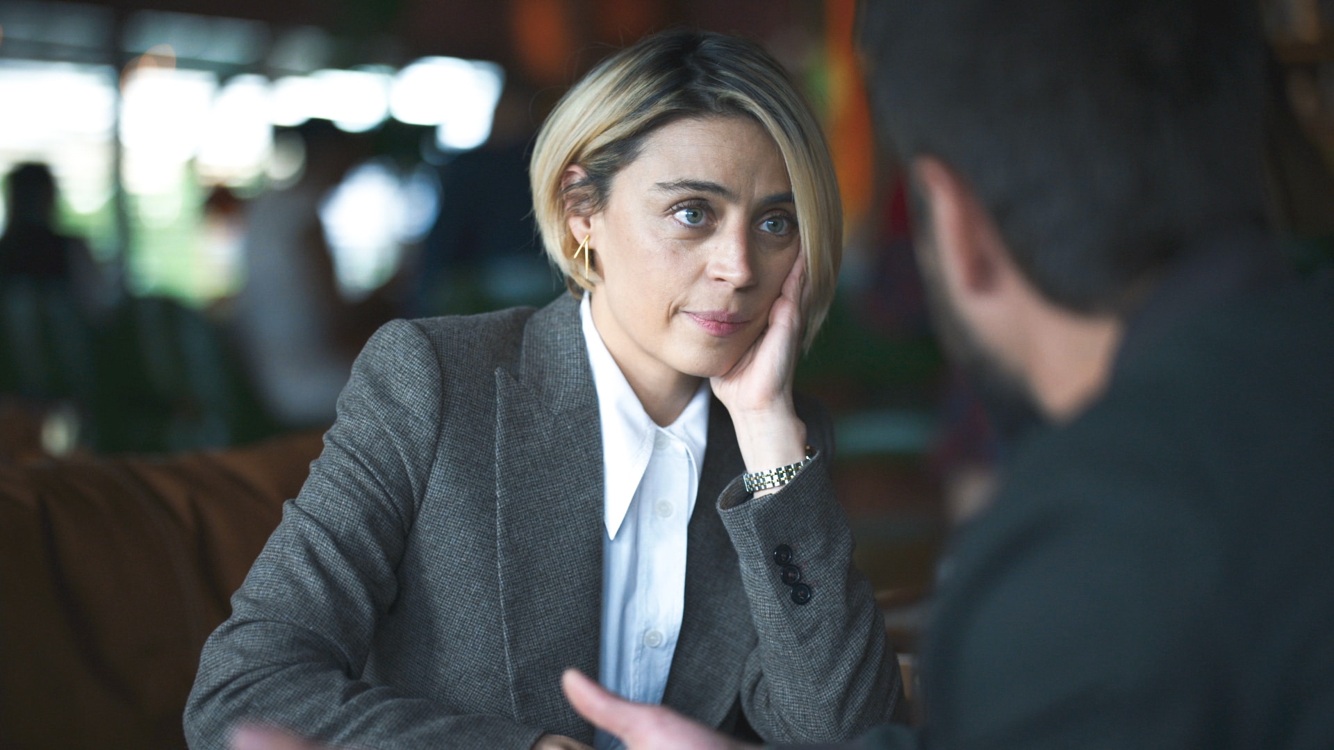 Watch 100 Días Para Enamorarnos Episode: La dura competencia - NBC.com