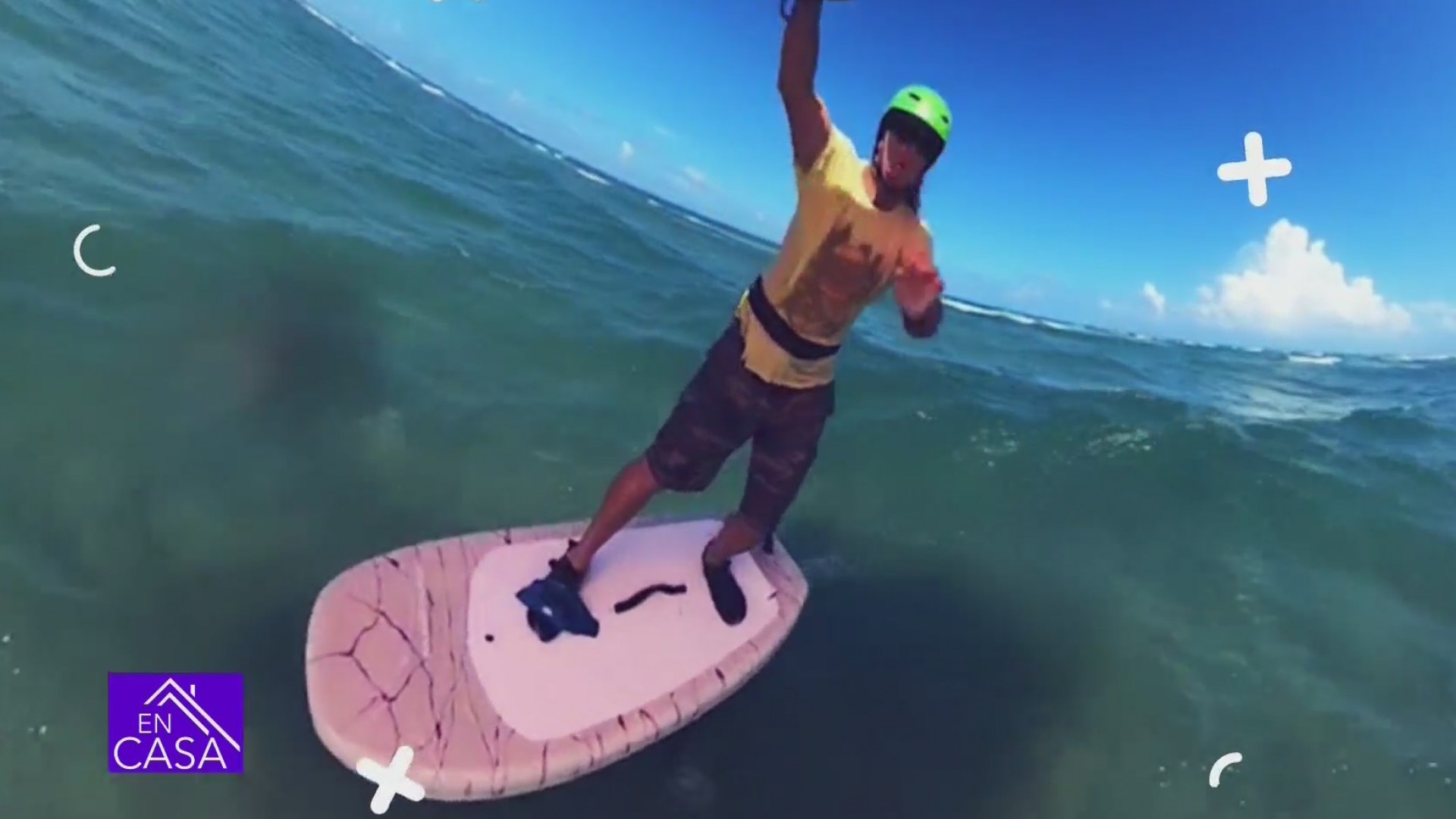 Watch En Casa con Telemundo Highlight: Descubre el 'wing surf', un ...