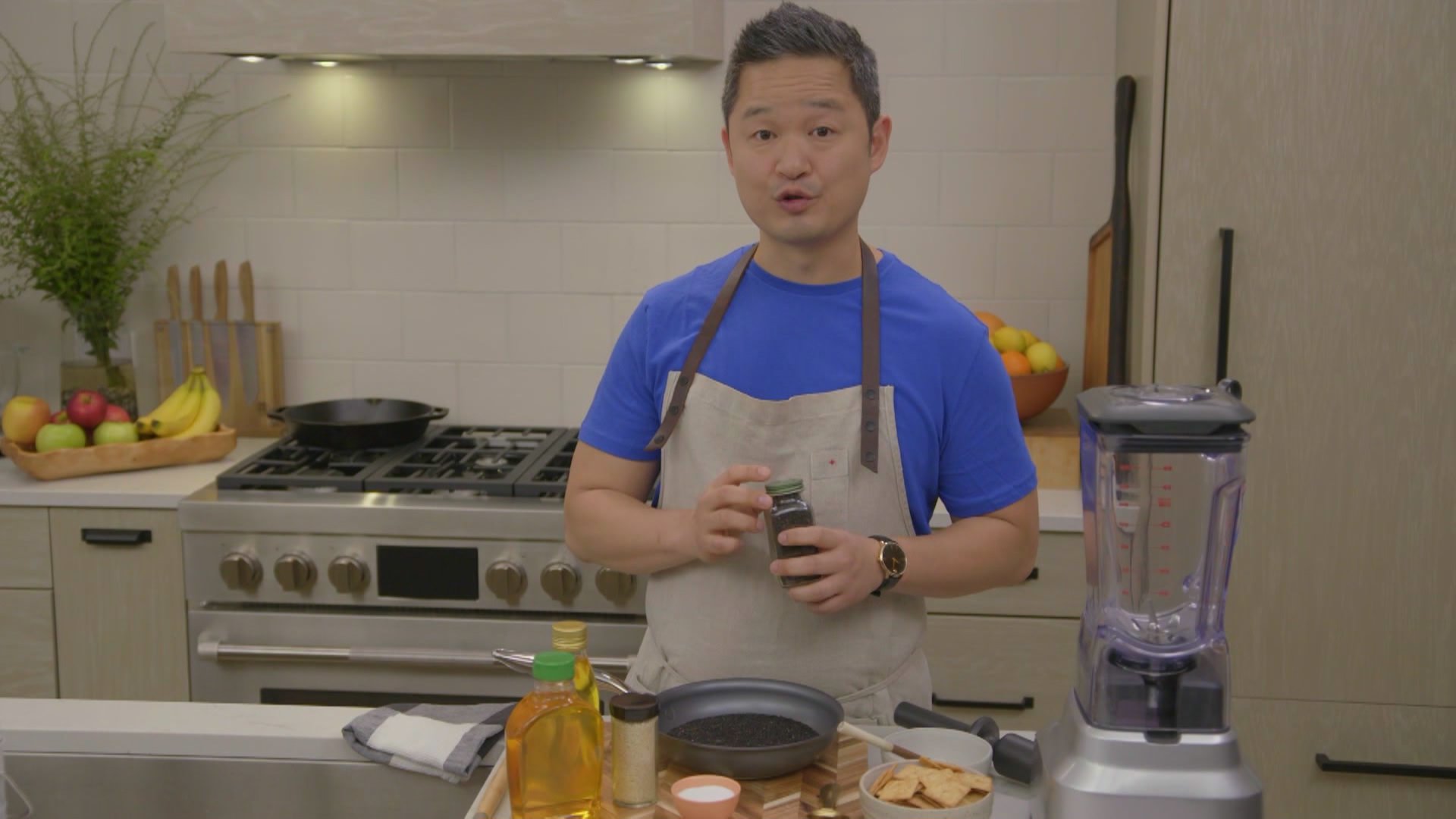 Watch Vivir al natural, Danny Seo Episode: La agricultura ecológica ...