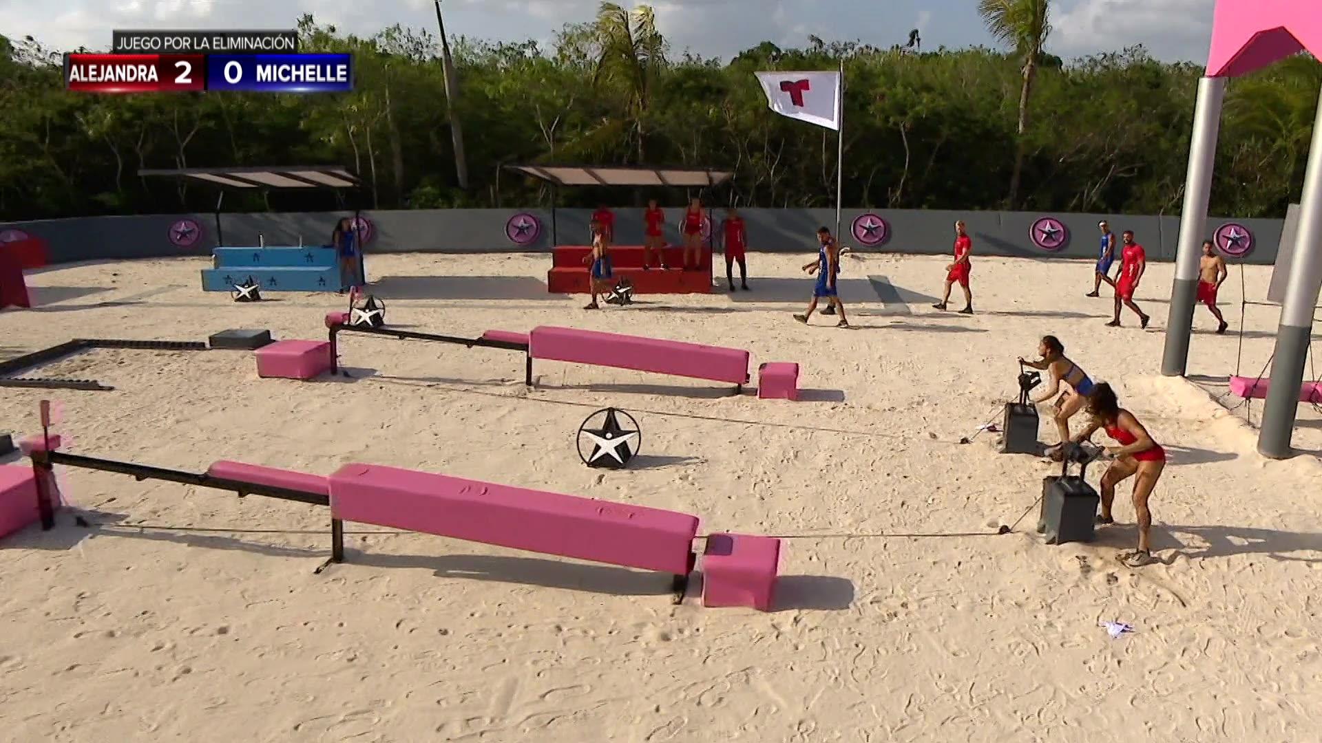 Watch Exatlón Highlight: Exatlón EEUU 4: Alejandra Azul Lara elimina a ...