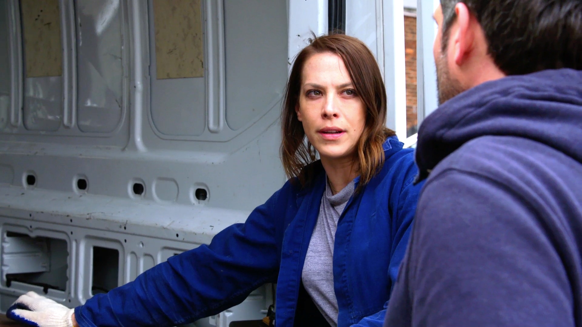 Watch Backyard Envy Sneak Peek: Melissa Brasier's Reclaimed Wood Recall ...