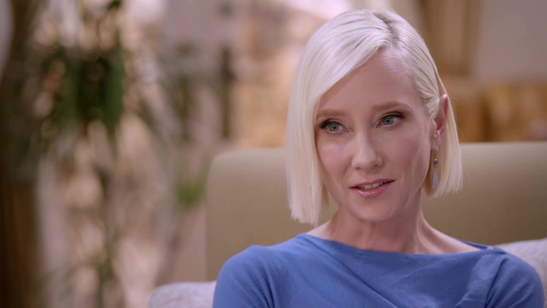 Watch Hollywood Medium With Tyler Henry Highlight: "Hollywood Medium ...