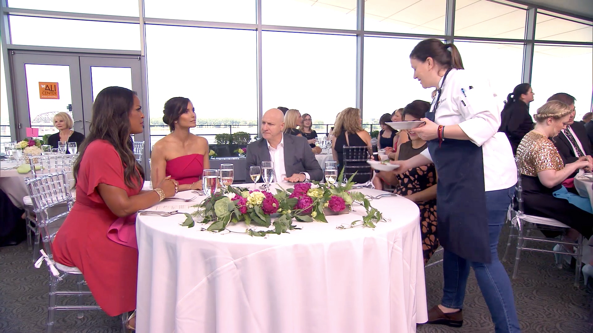 Watch Top Chef Sneak Peek: The Chefs Use Muhammad Ali's Most Memorable ...