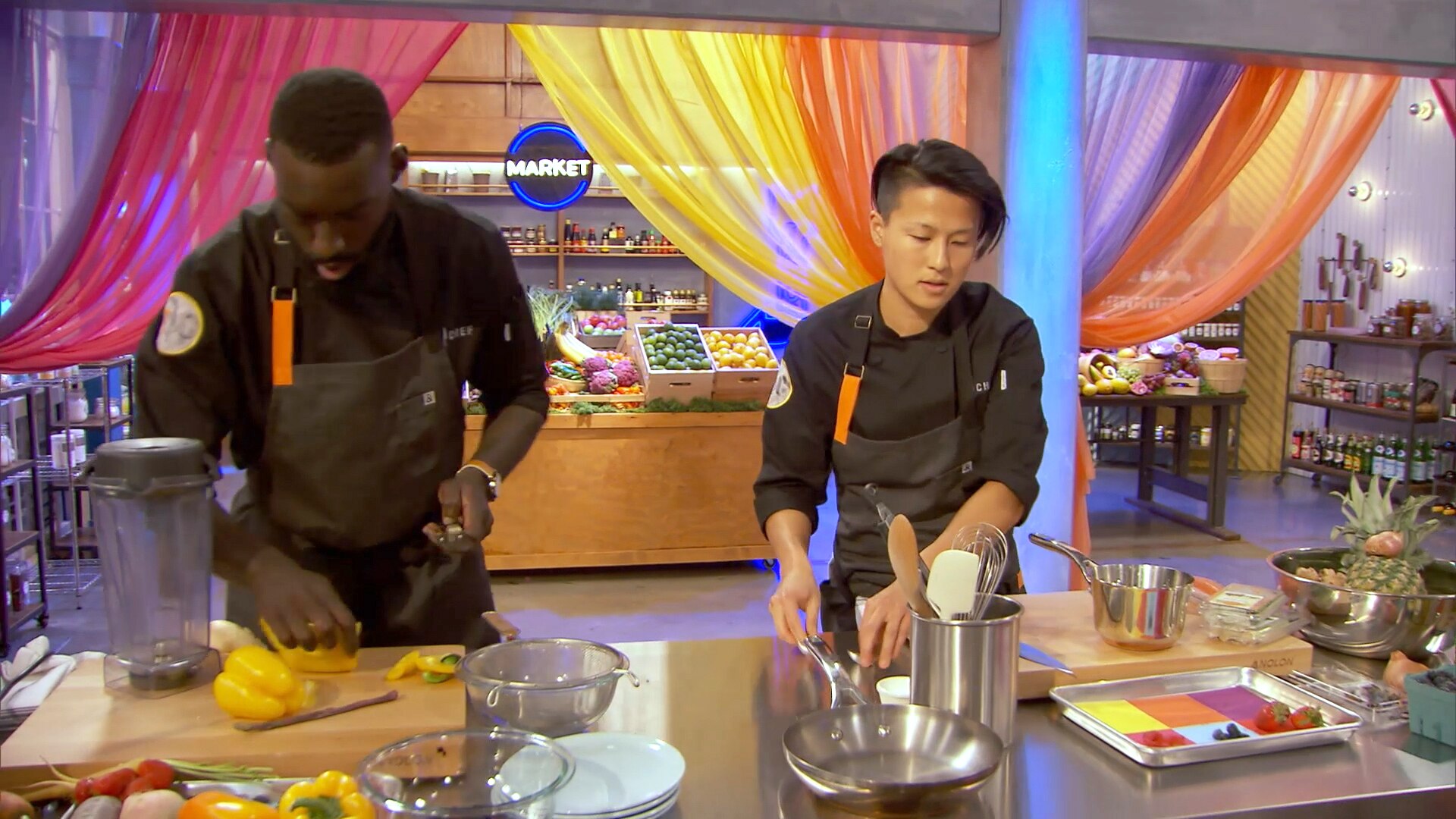 Watch Top Chef Excerpt: It's a Rainbow Challenge - NBC.com