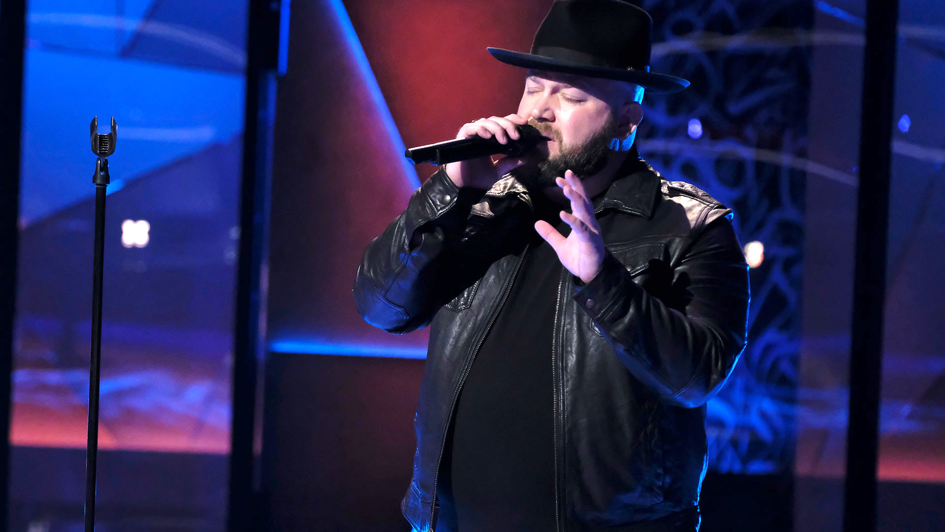 Watch Songland Highlight: Ryan Innes Performs "Long Way Home" (Produced ...