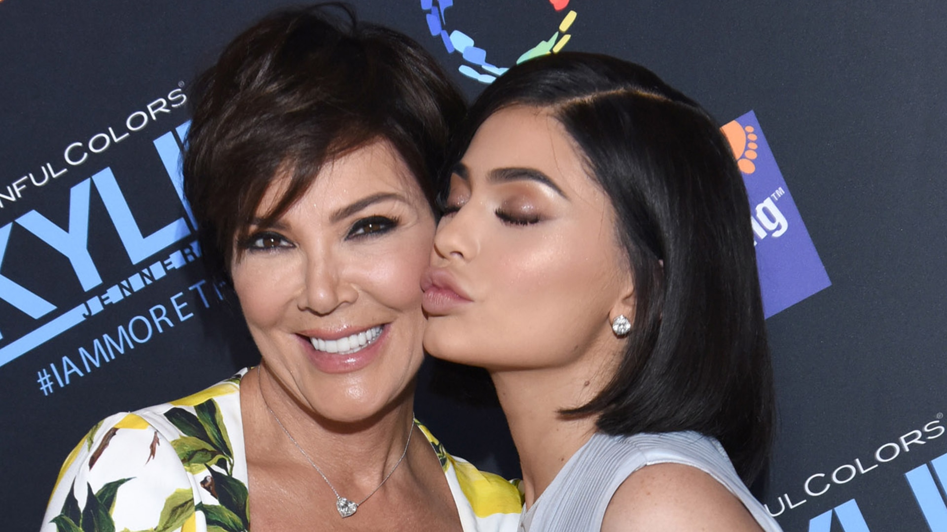 Watch Access Hollywood Interview: Kylie Jenner Shows Off 6 Beds In Kris Jenner's Jaw-Dropping ...