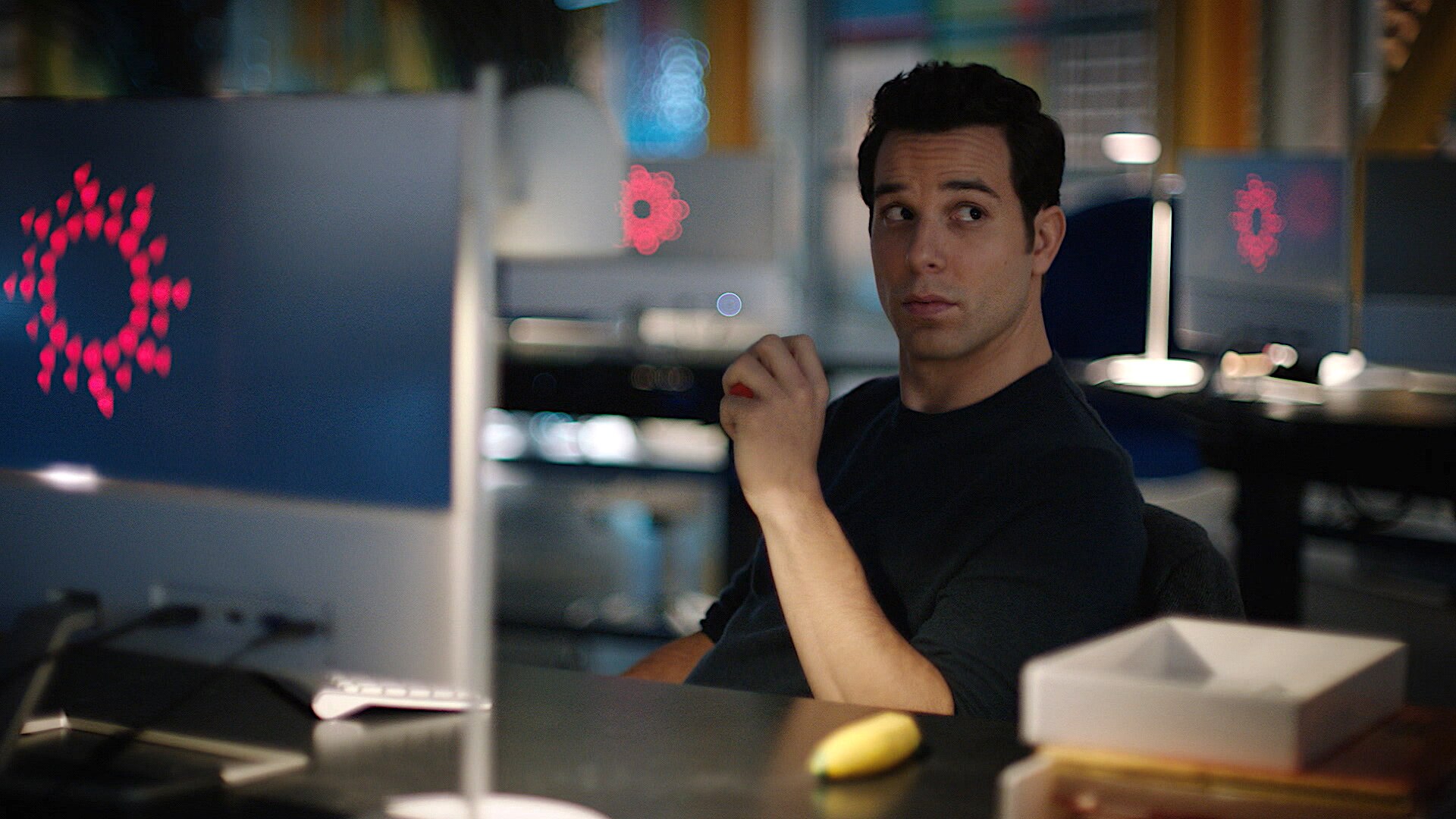 Watch Zoey's Extraordinary Playlist Highlight: Zoey and Max Make up ...