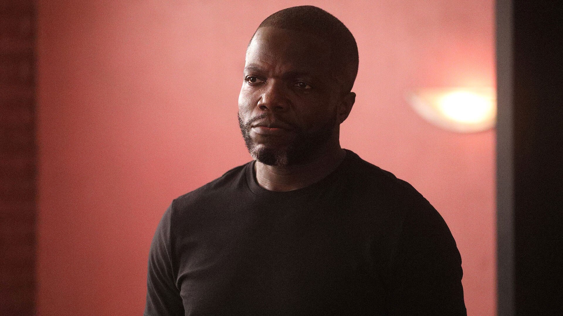 Watch Good Girls Highlight: Stan Gets Robbed by the Girls - Good Girls ...