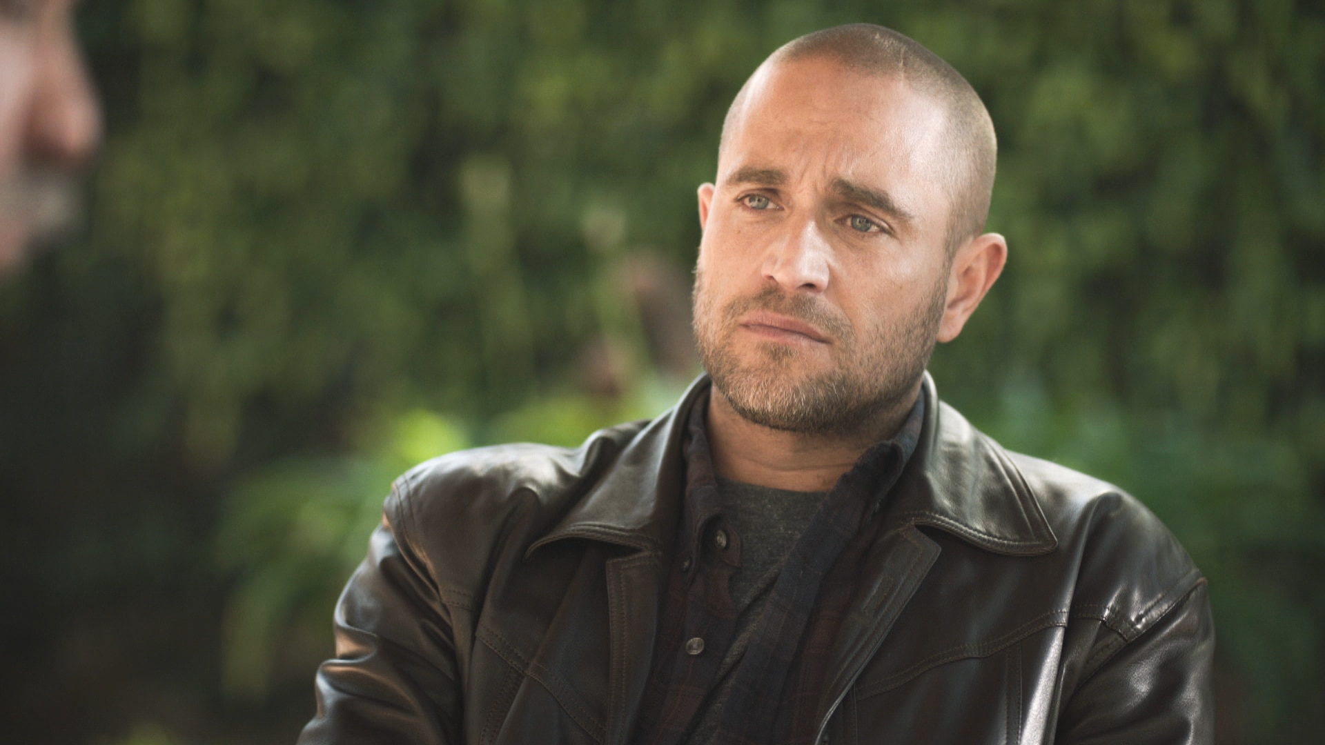 Watch Falco Episode: La corrupción inquieta a Falco - NBC.com