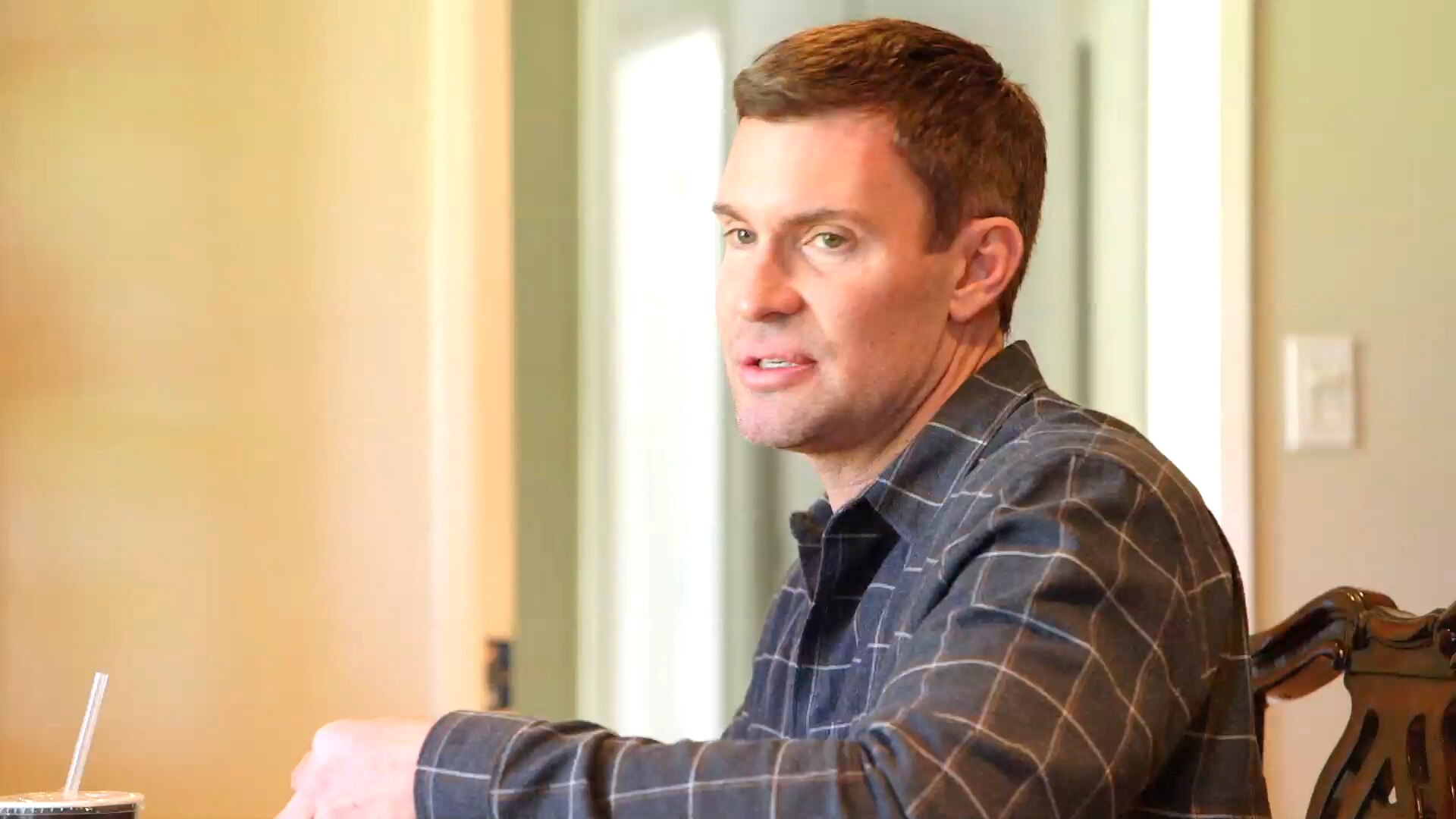 Watch Flipping Out Excerpt: A Look at Jeff's Soft Side... - NBC.com