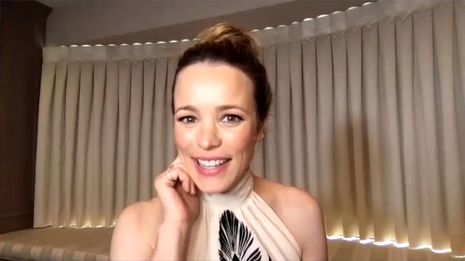 Watch Late Night with Seth Meyers Interview: Rachel McAdams’ Cross ...