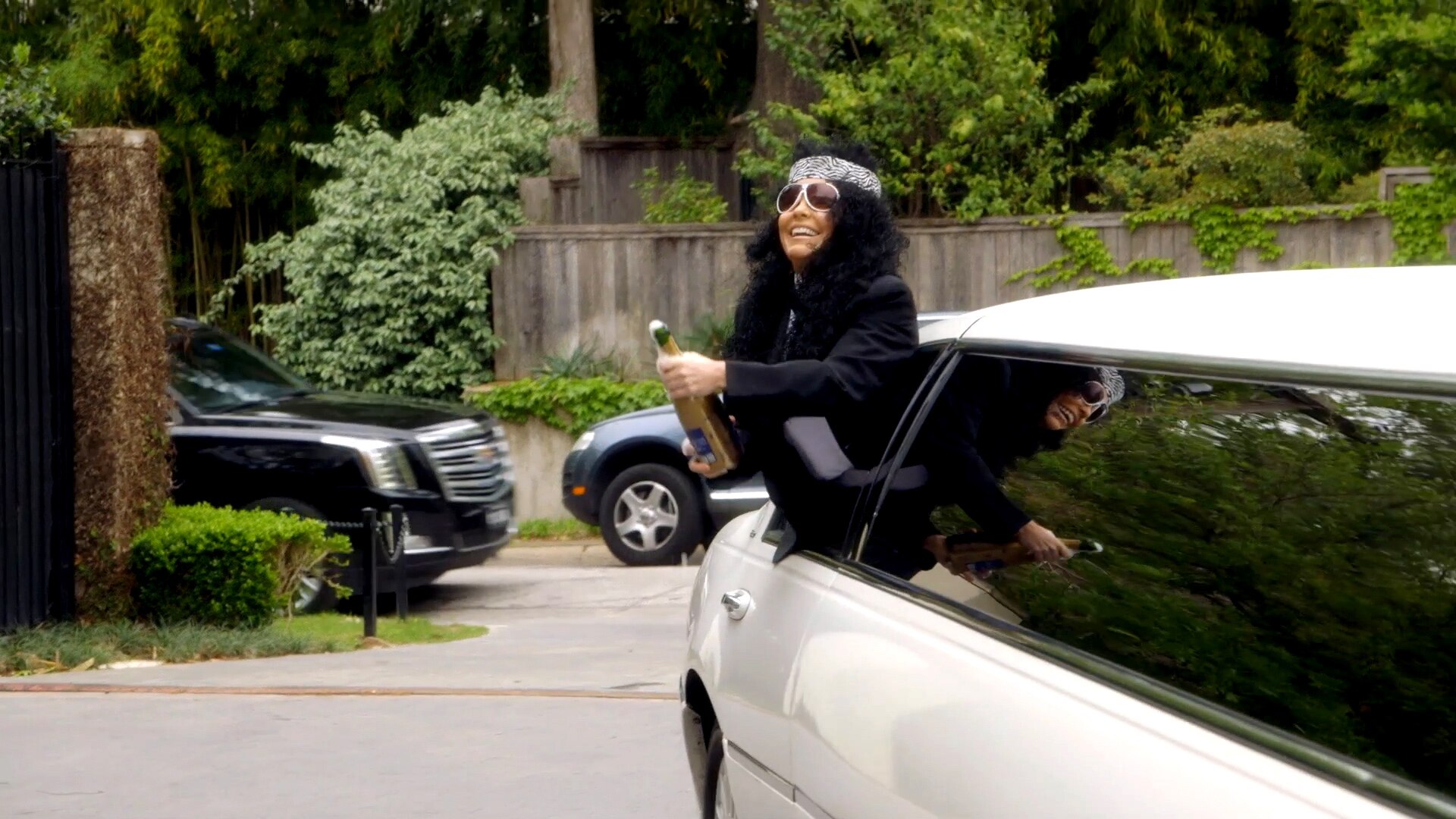 Watch The Real Housewives of Dallas Sneak Peek: Next on RHOD: It's Prom ...