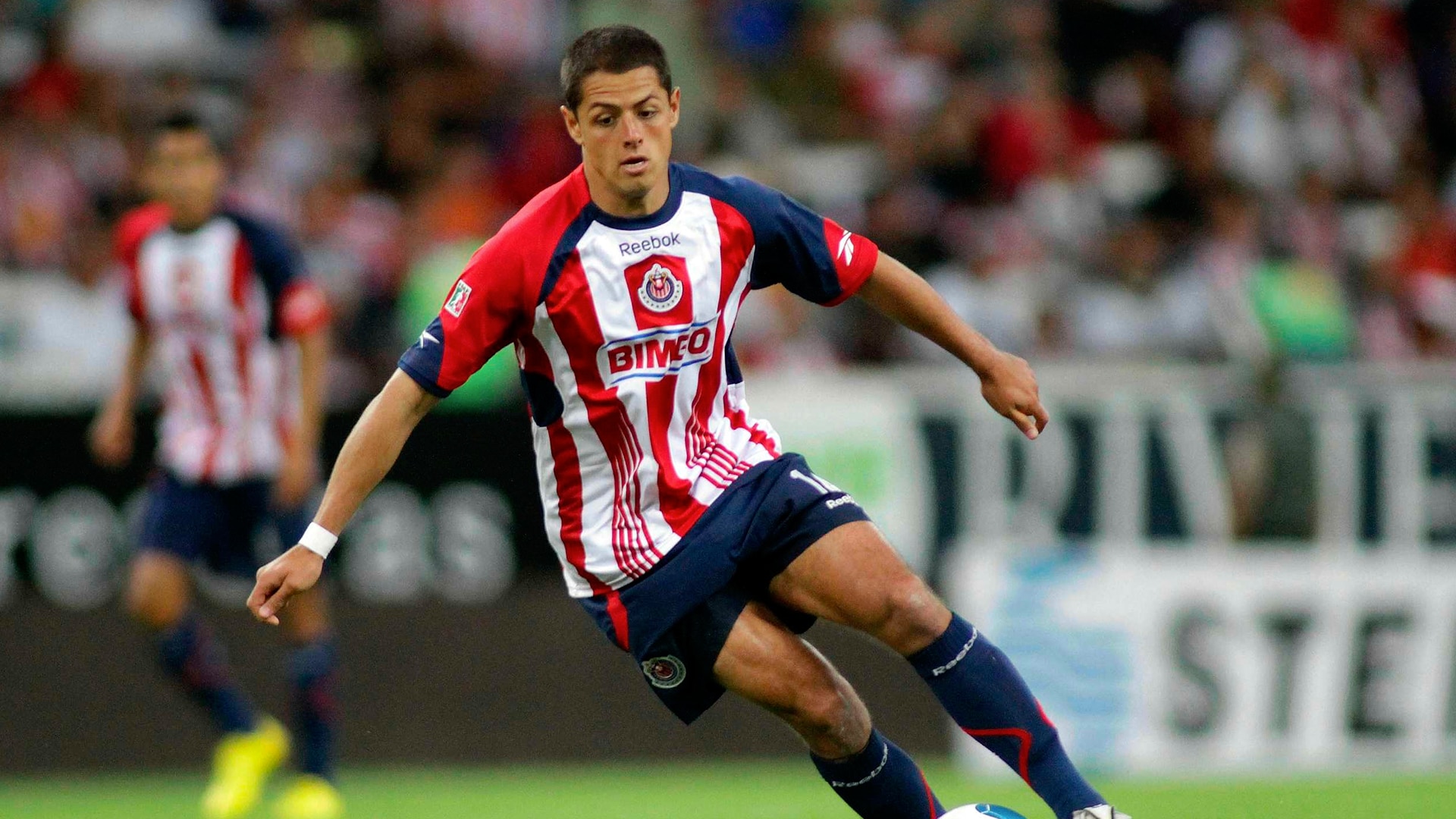 Watch Titulares Y Más Highlight Chicharito El Amor De Mi Vida Es Chivas