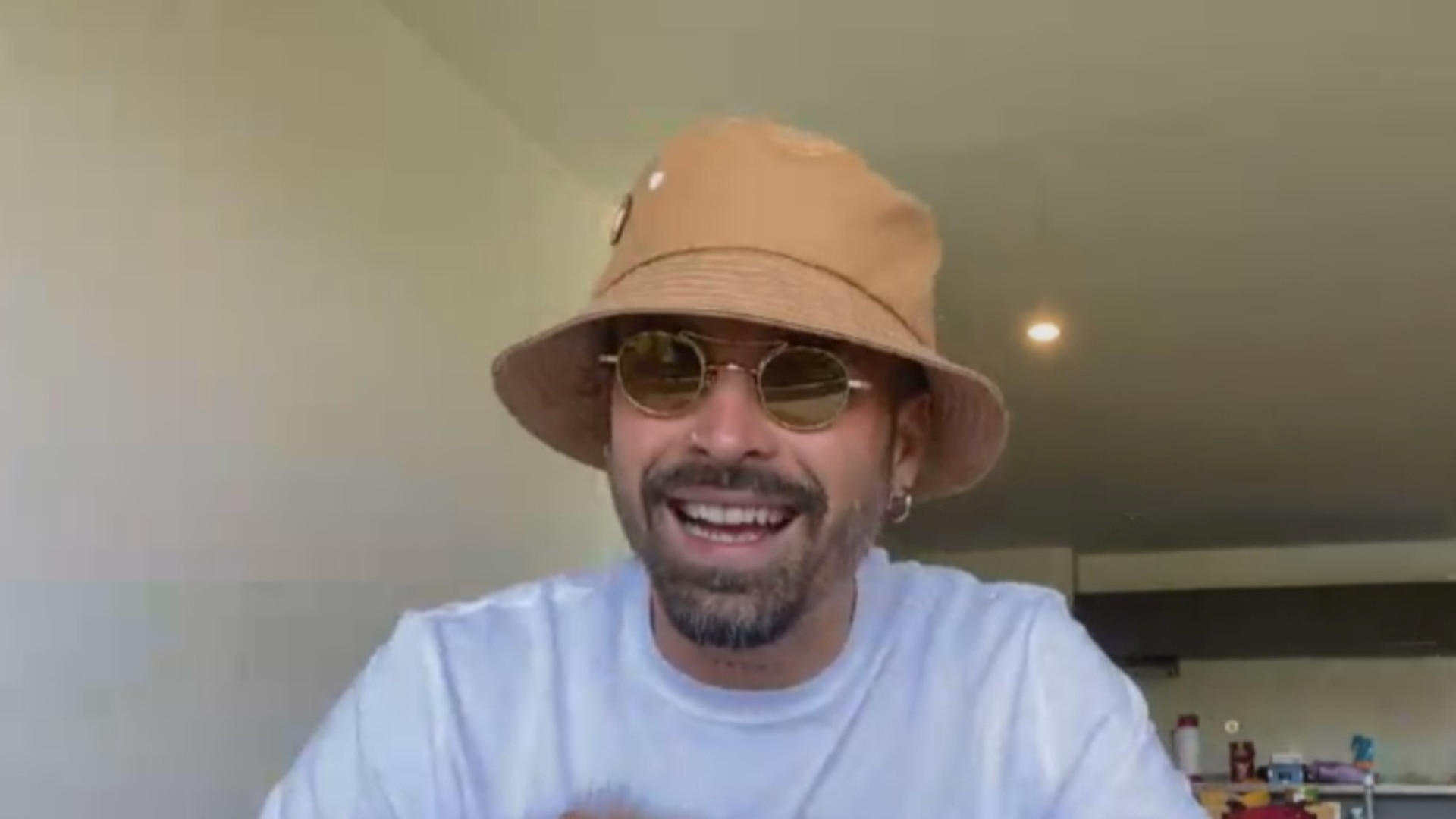 Watch En Casa con Telemundo Episode: Mike Bahía con sabor latino - NBC.com